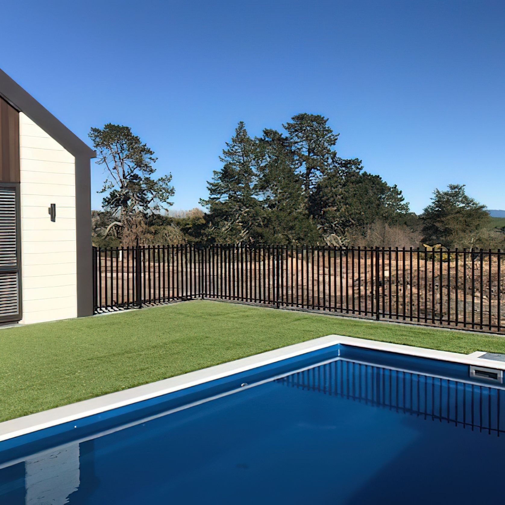 Taranaki - Tubular School Fence | ArchiPro NZ