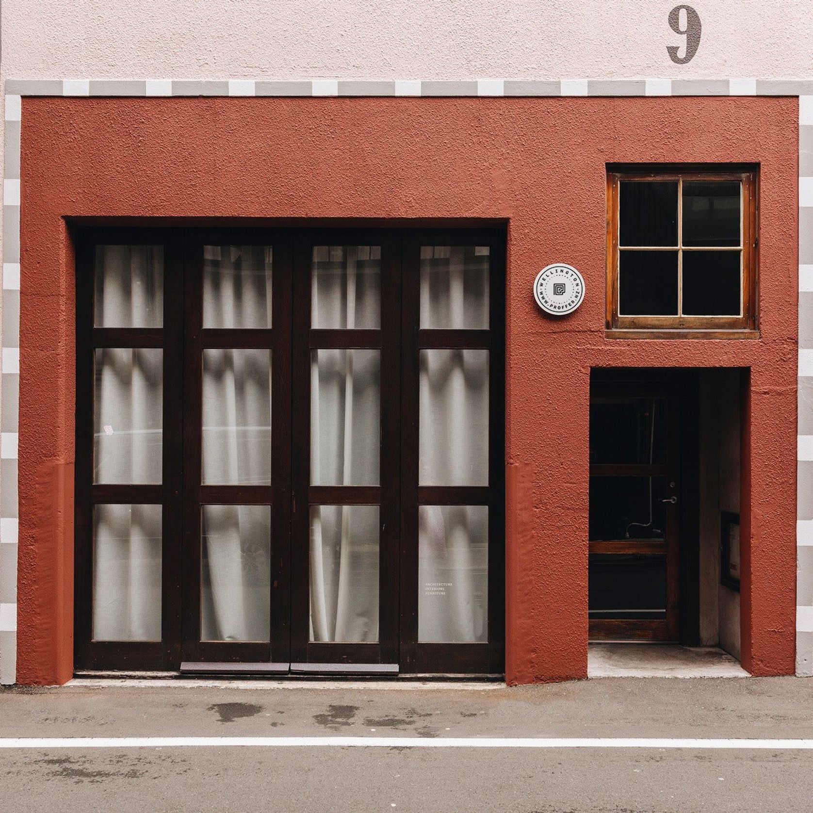 Round Wall Sign | ArchiPro NZ