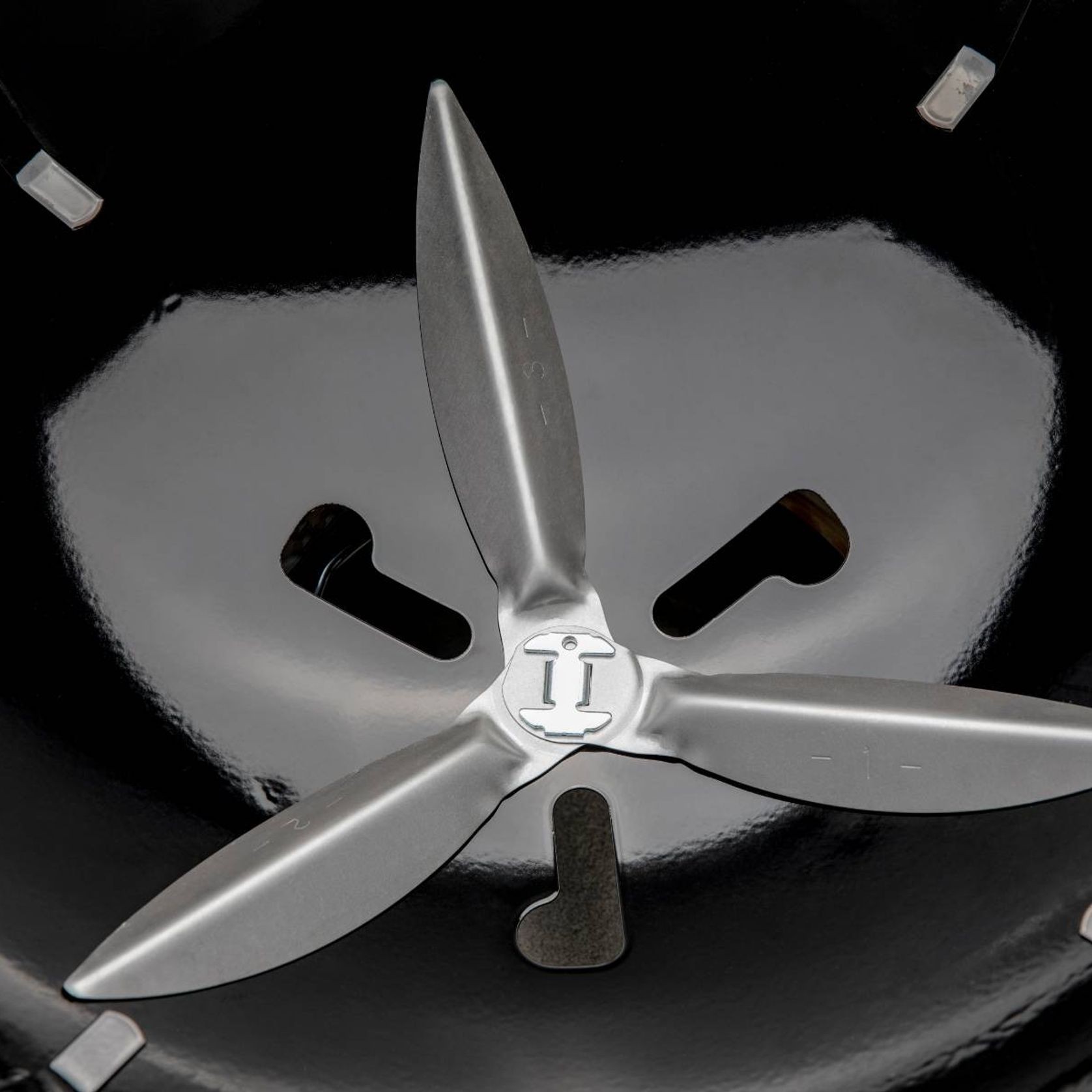 Weber 57cm Master Touch Plus Kettle | ArchiPro NZ