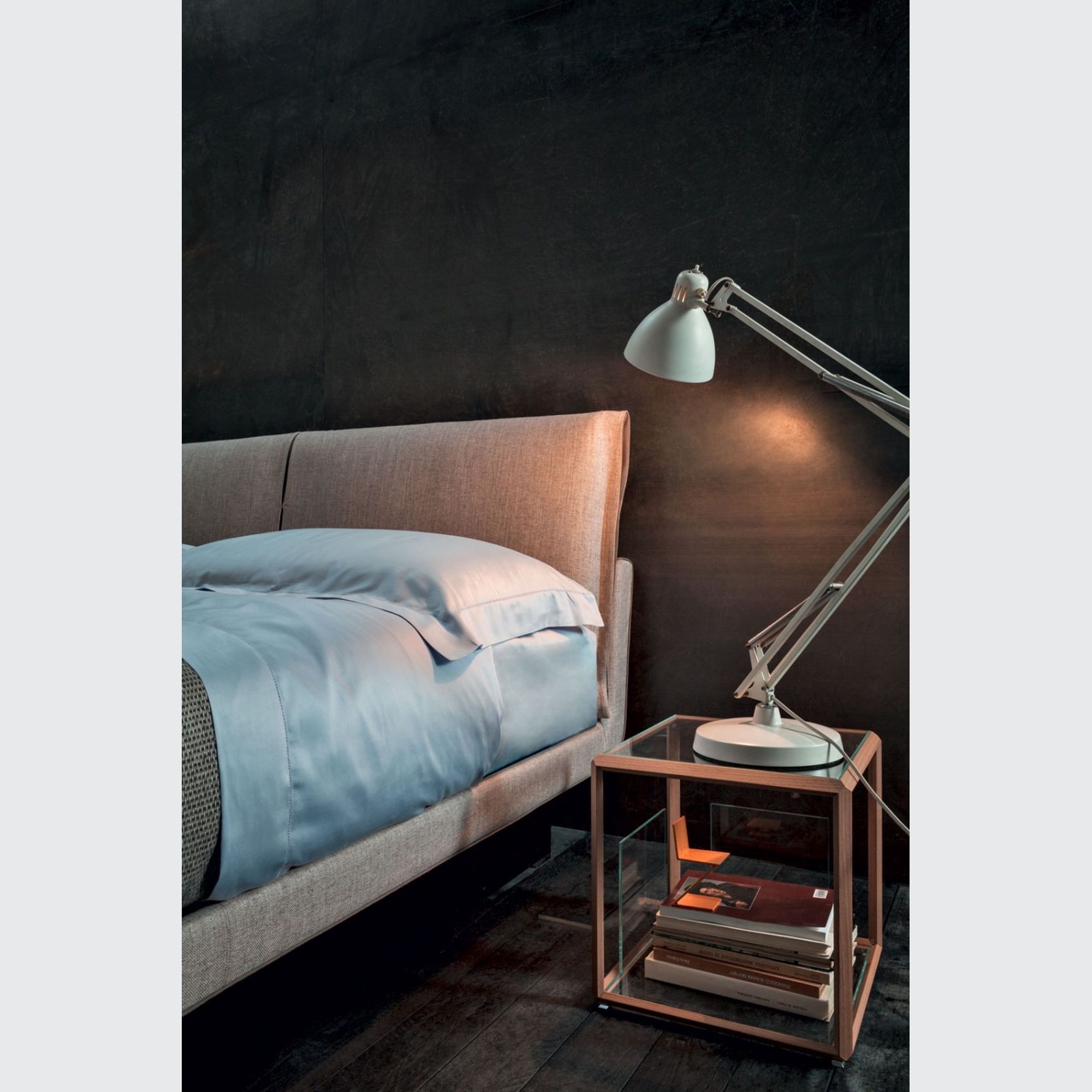 45º Tavolino Side Table by Molteni&C | ArchiPro NZ