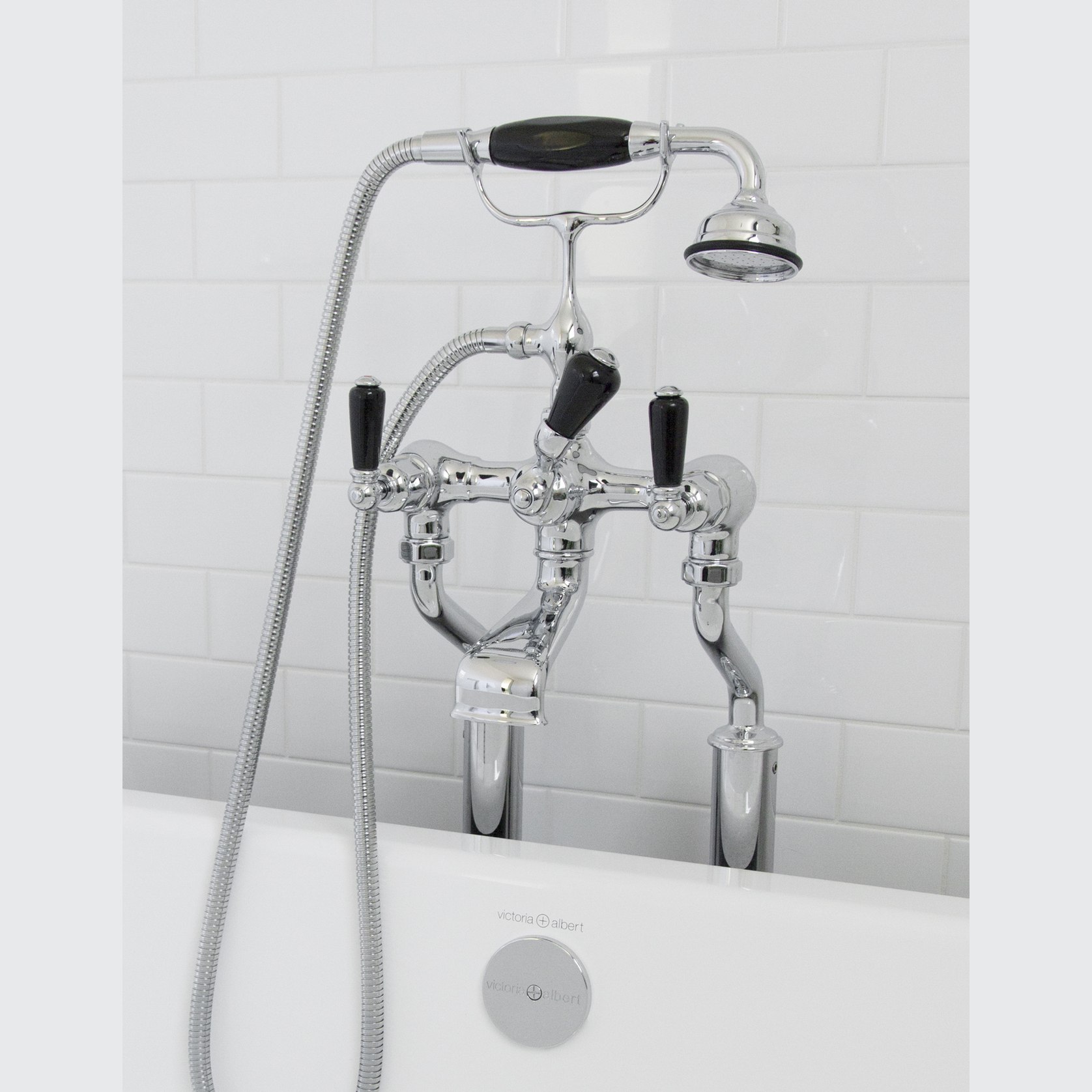 Perrin & Rowe Showers with Black Porcelain | ArchiPro NZ