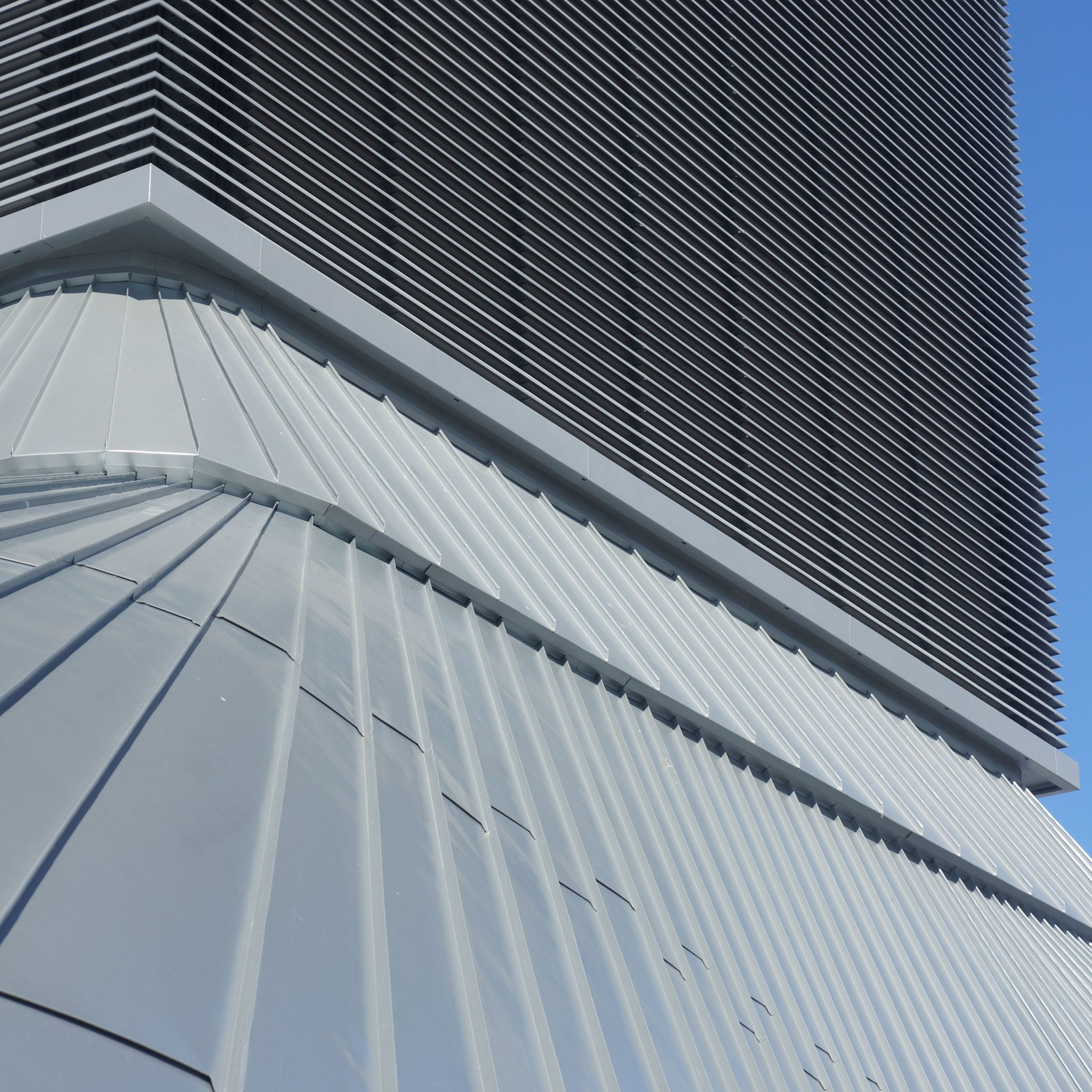 Smart Tray Custom Metal Roofing | ArchiPro NZ