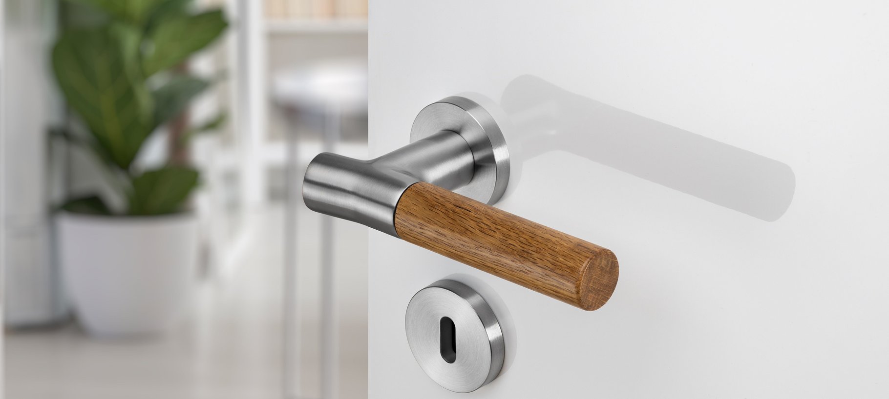 The latest trends in contemporary interior door handles