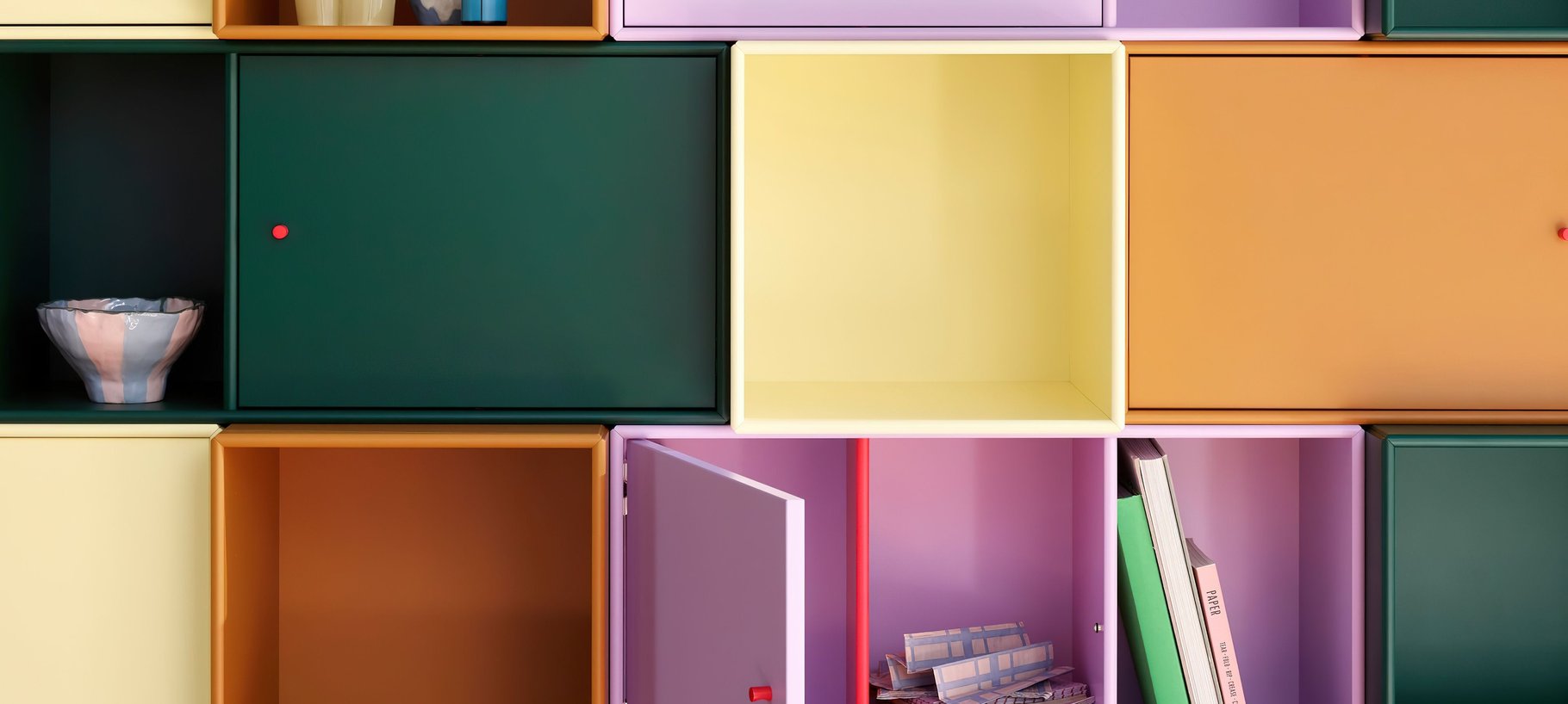 The Montana Colours — A colour palette of 43 poetic colours