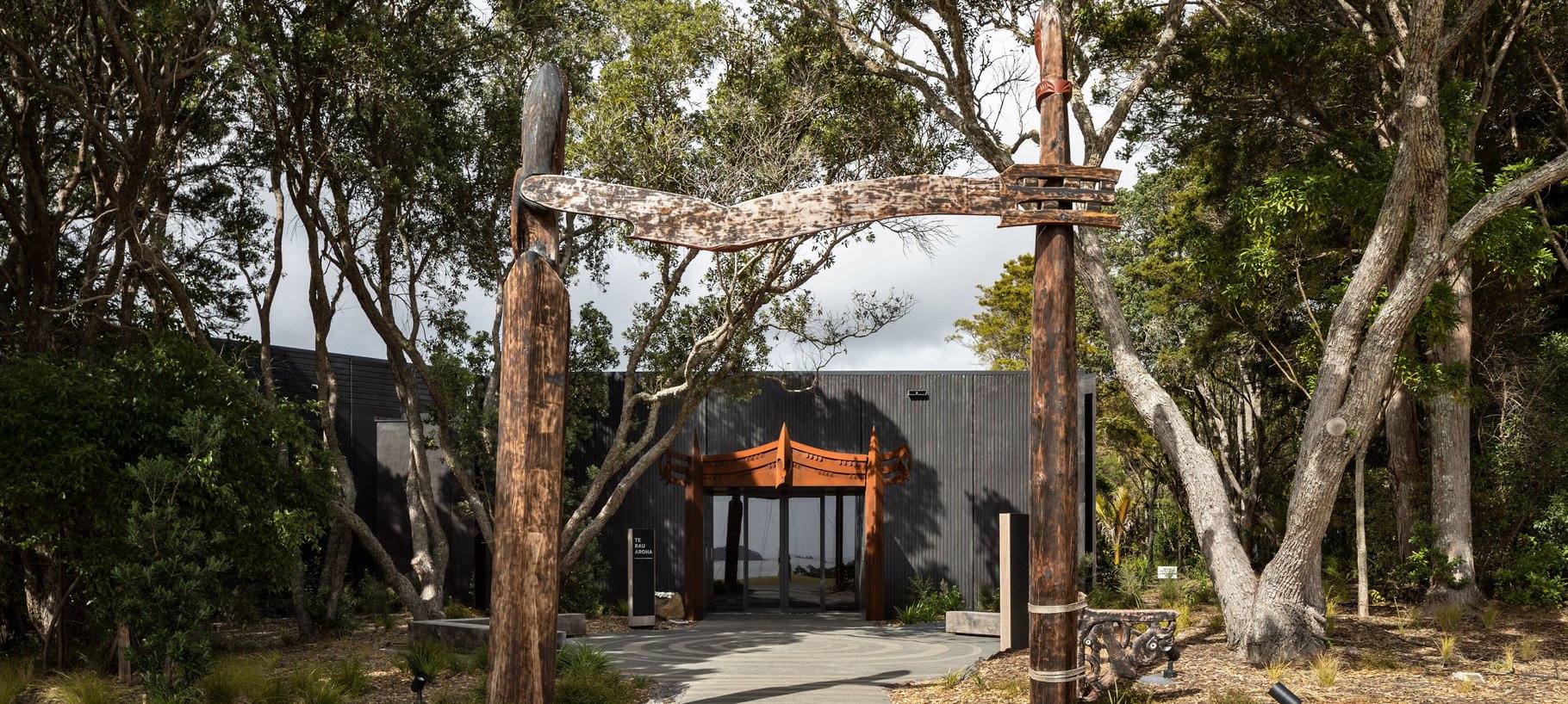 Te Rau Aroha: commemorating the Māori Battalion through architecture