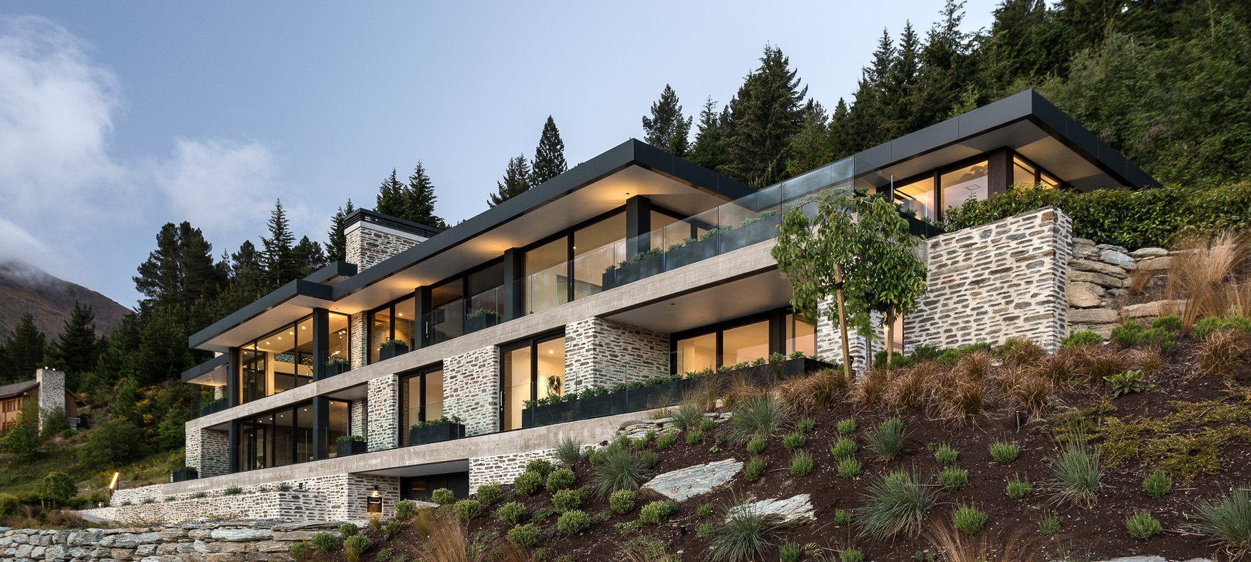 9 of the Most Inspiring Alpine Homes in New Zealand