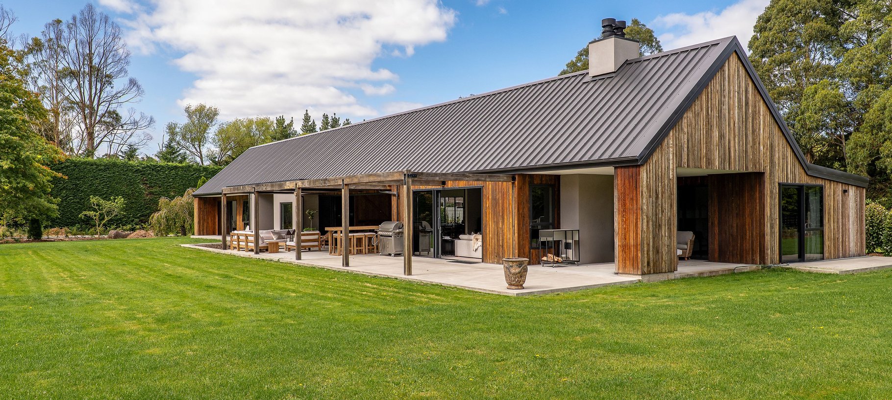 Behind the design of a bespoke barn house in Canterbury