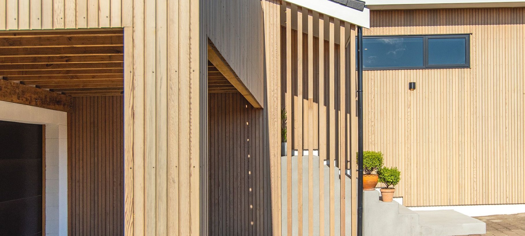 The Benefits of Re-Cladding Davy Construction | ArchiPro NZ