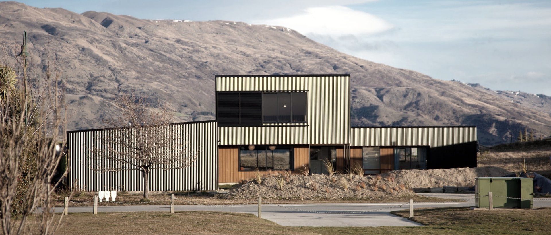 Acland House | Rafe McLean Architects by Marina Mathews Photography ...
