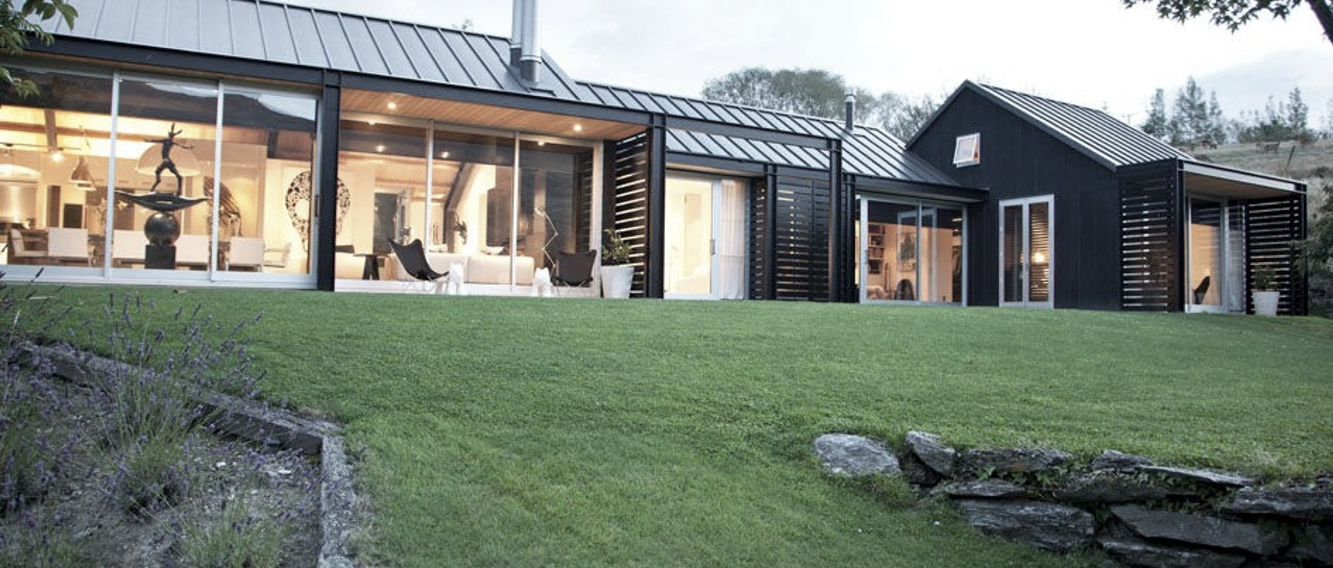 Art Collector's House by Design & Make Architects | ArchiPro NZ