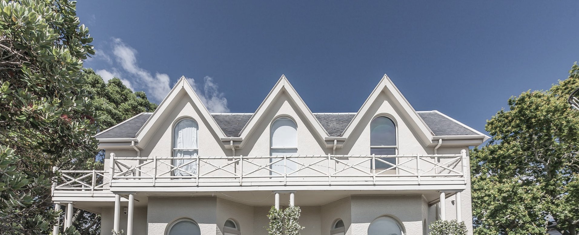 Belmont Cottage by Stephen Jones Architects | ArchiPro NZ