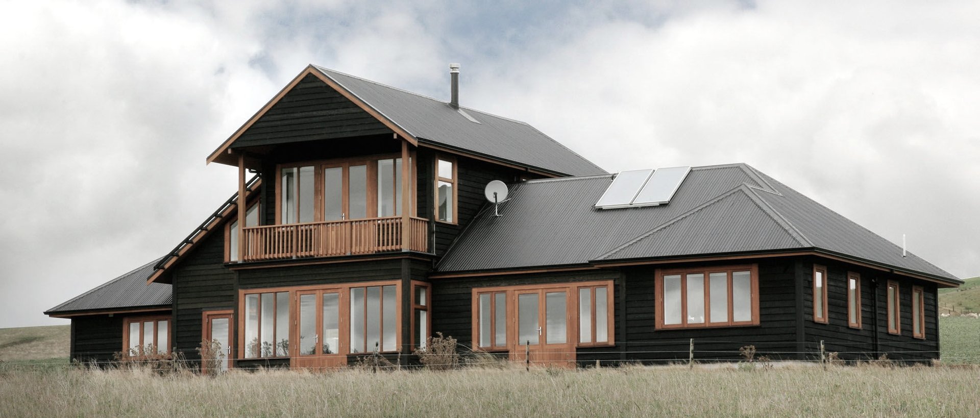 Cedar Farmhouse by Thistle Building Company | ArchiPro NZ