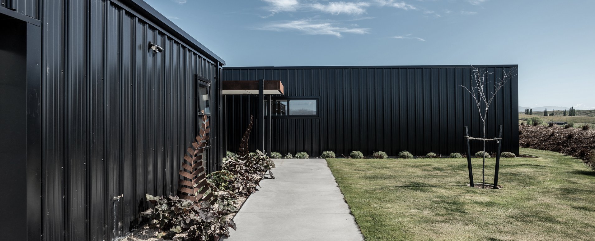 Tray inspired economical cladding Dimond Roofing | ArchiPro NZ