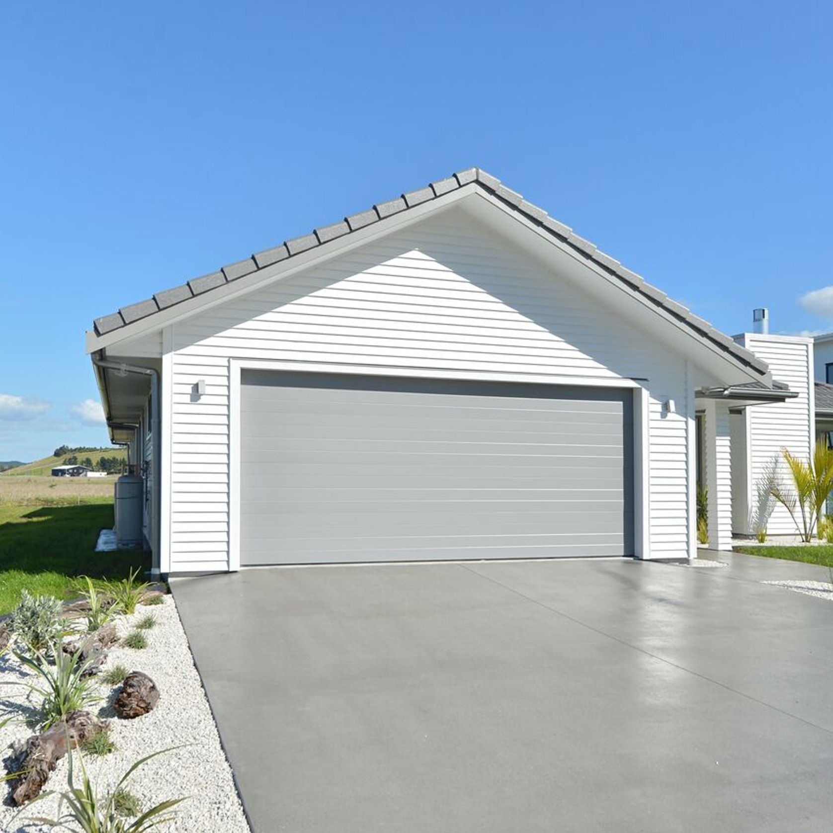 Dominator Milano Garage Doors | ArchiPro NZ