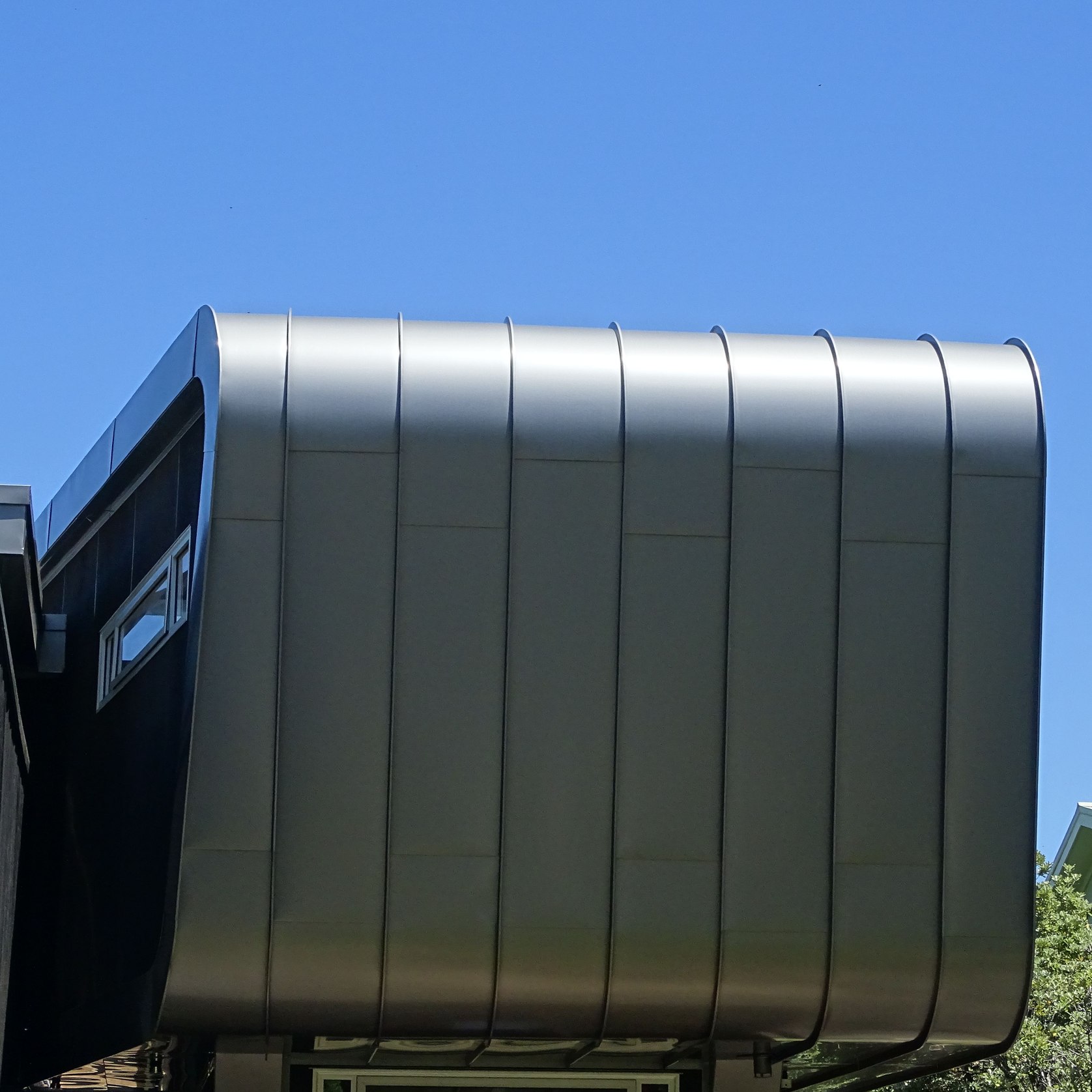 DARK GREY METALLIC Premium Pre-Coated Aluminium | ArchiPro NZ