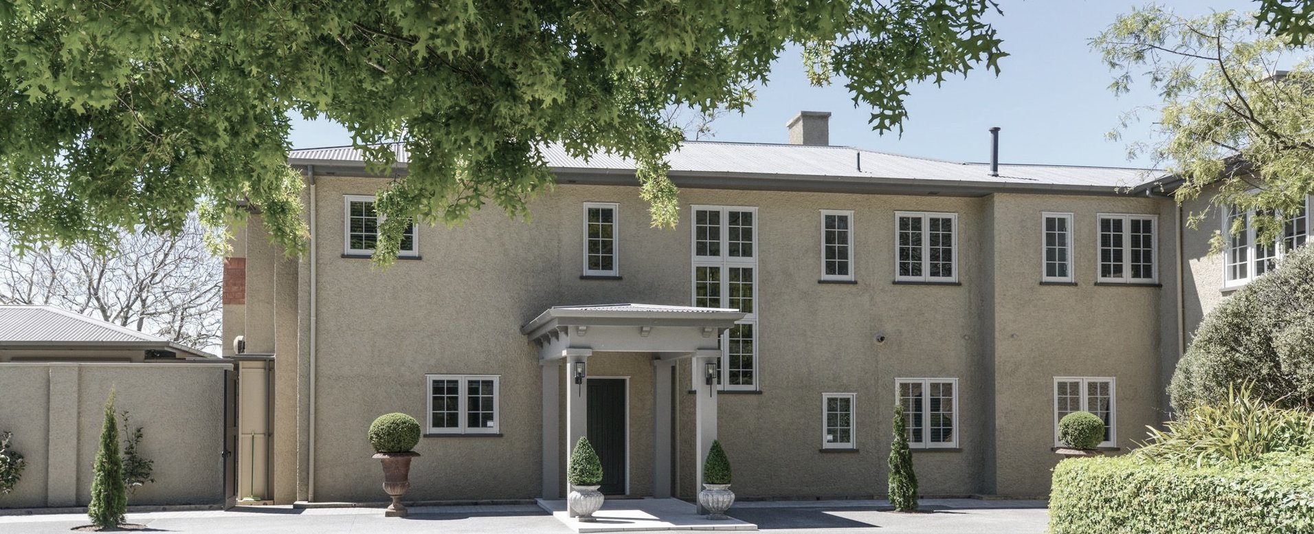 Summerlee, Hawkes Bay Lodge by Venia Design | ArchiPro NZ