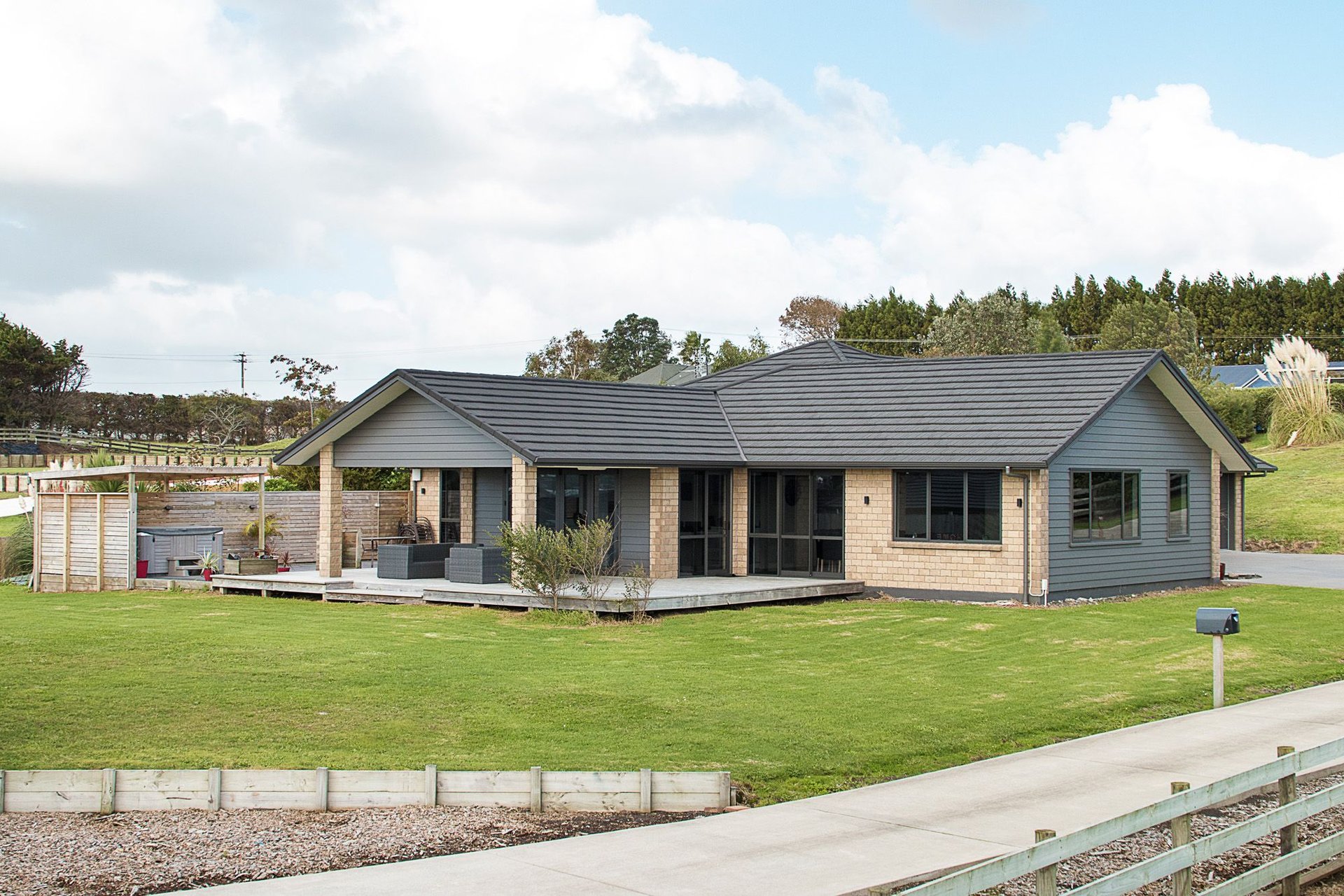 Reed Home by Designmax Homes | ArchiPro NZ