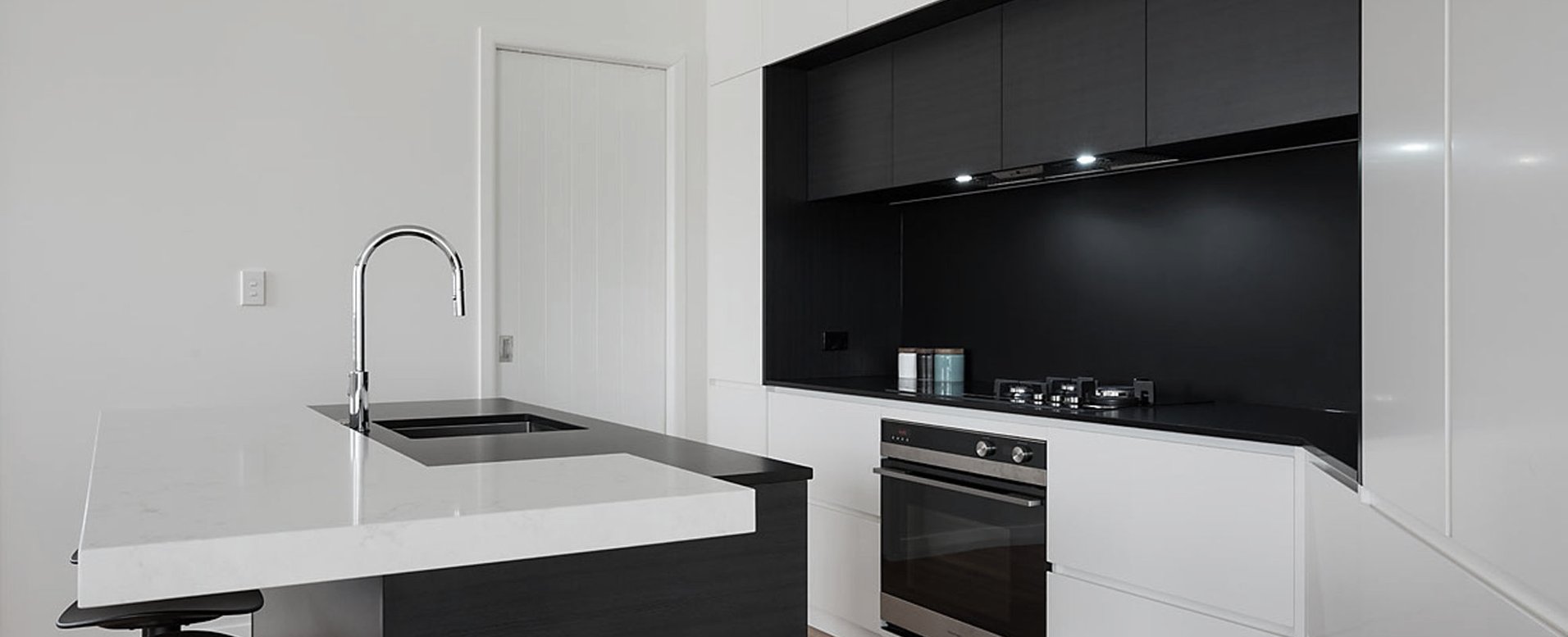 Matt Black Glass by Image Glass | ArchiPro NZ