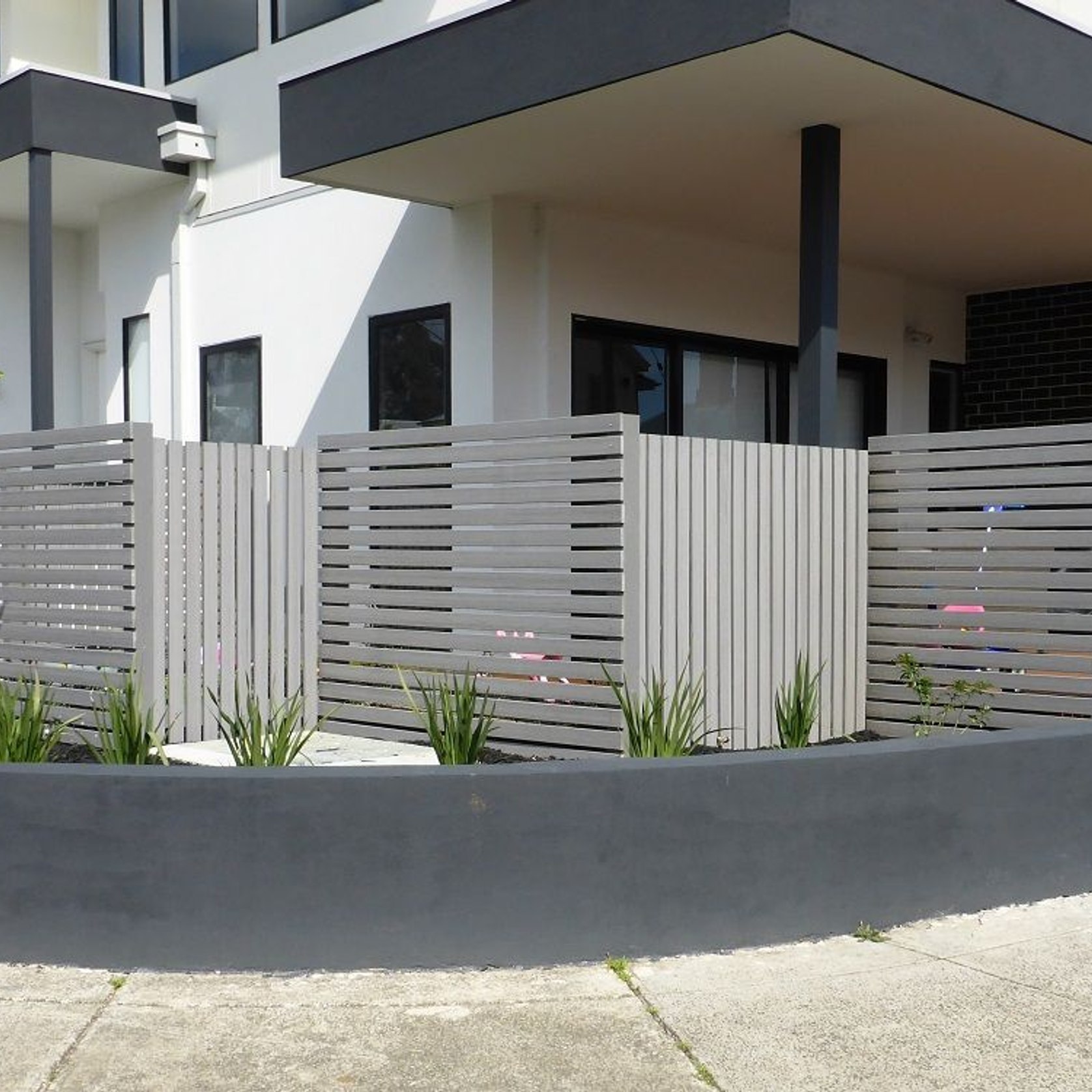 ModWood Silver Gum Composite Screening | ArchiPro NZ