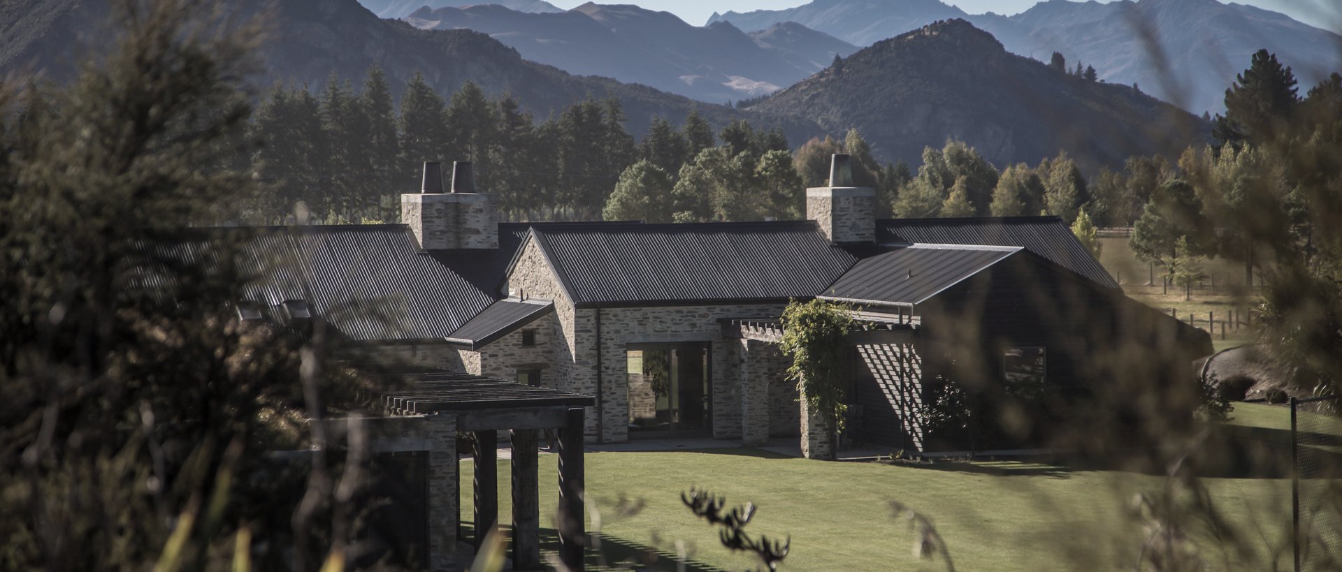 Mt Barker | Richard E Shackleton Architect by Marina Mathews ...