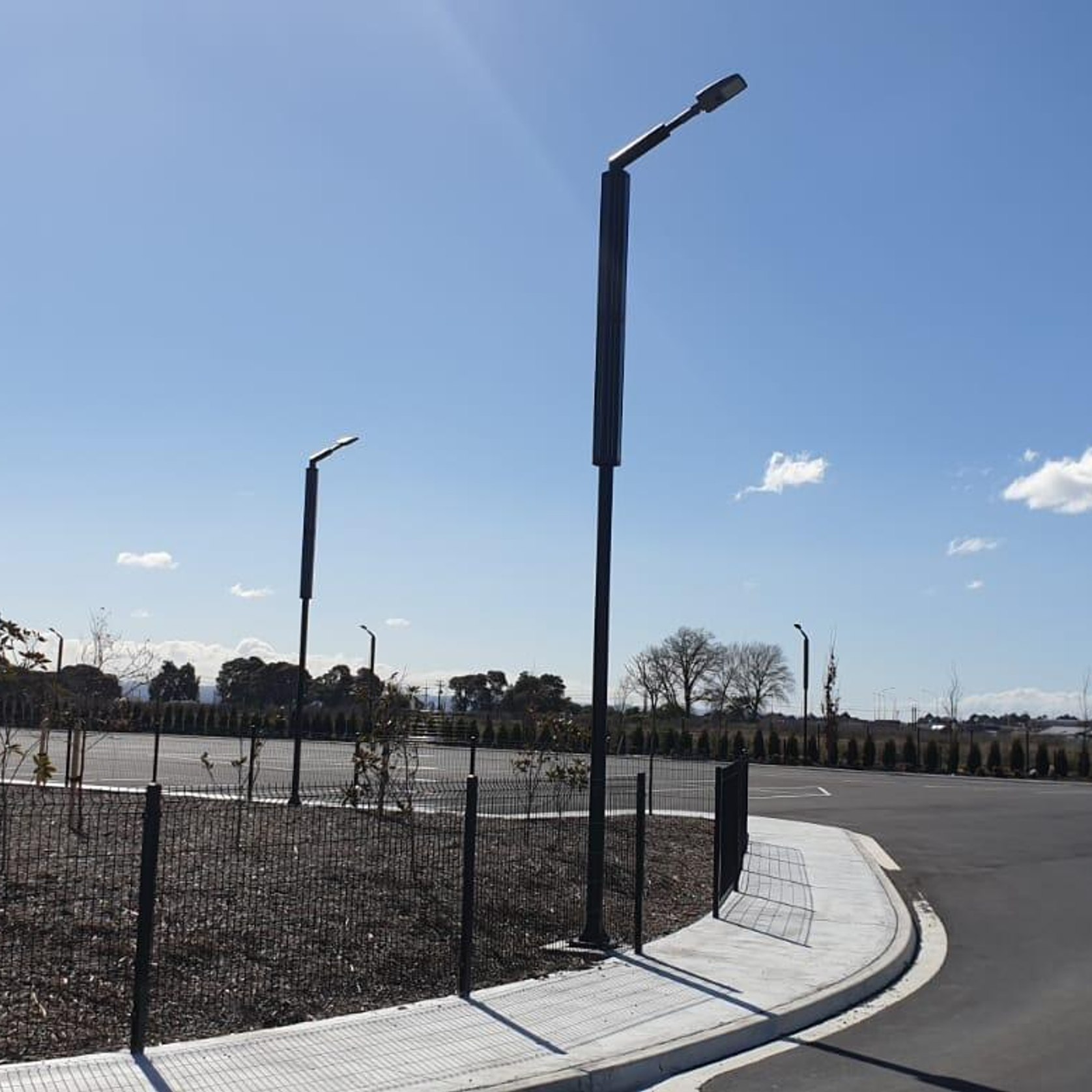 Solar SOLO SV1 - Solar Street Light | ArchiPro NZ