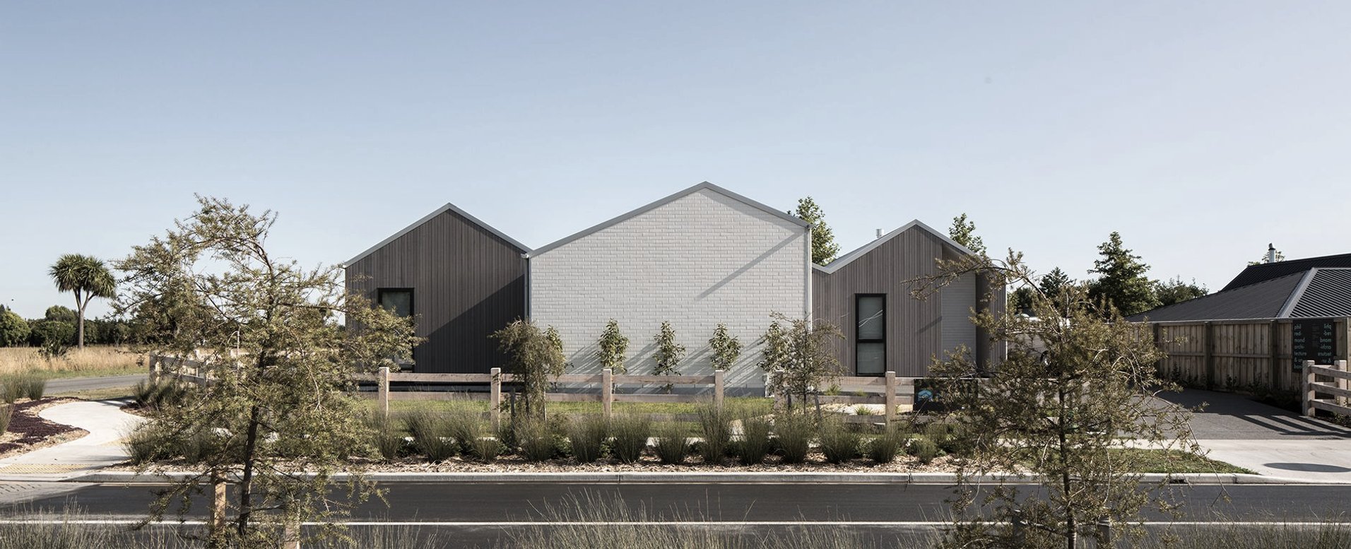 Triple Gable House - Phil Redmond Architecture & Urbanism | ArchiPro