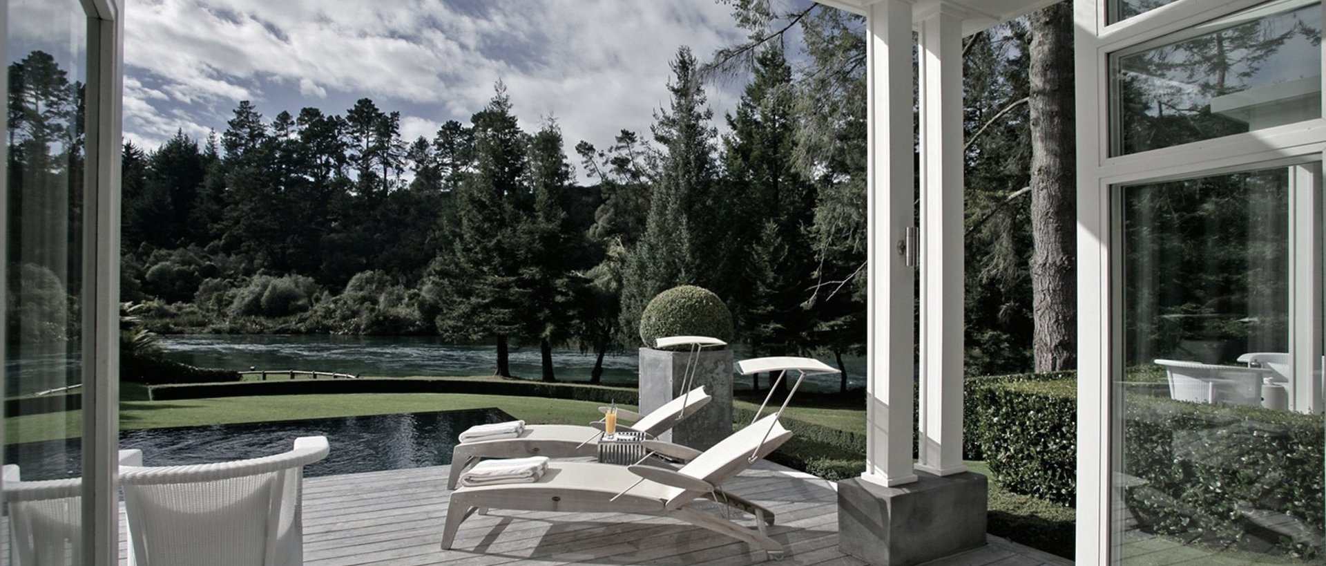 Alan Pye Cottage by Suzanne Turley Landscapes | ArchiPro NZ