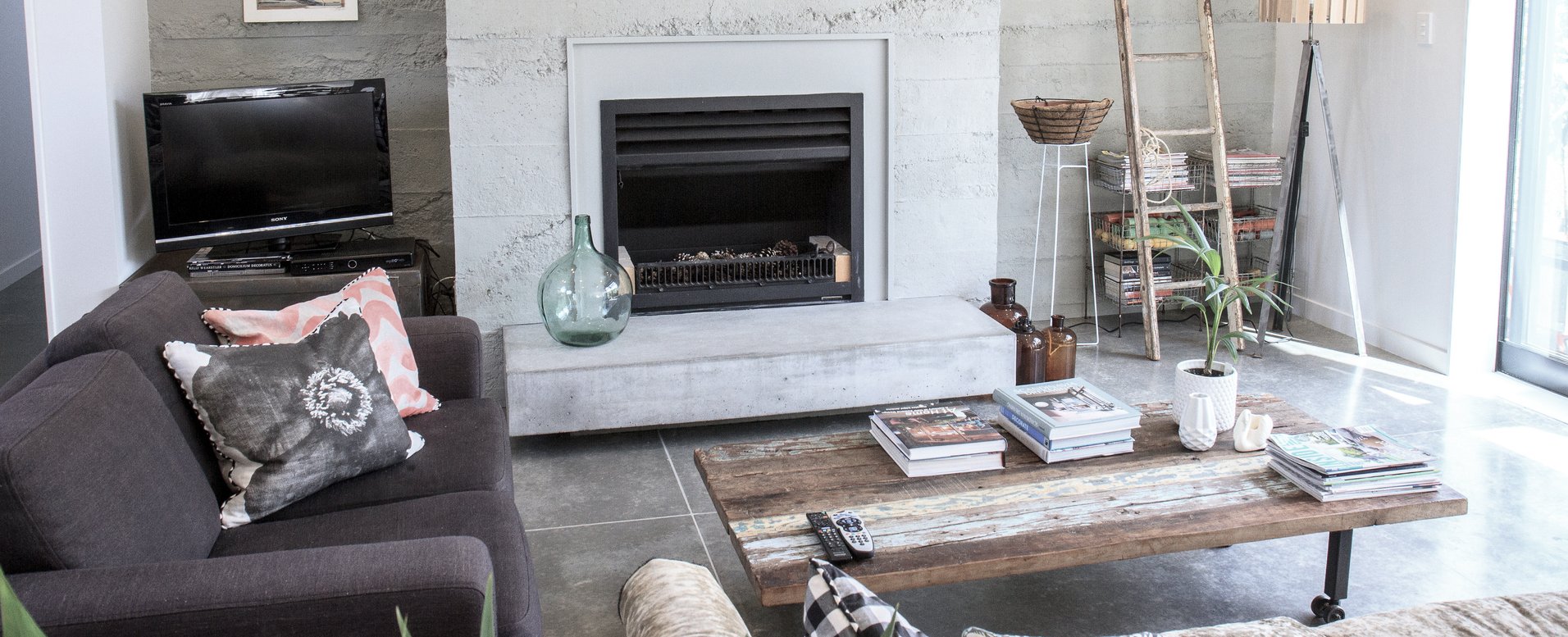 Wairarapa Designer Home by Thistle Building Company | ArchiPro NZ