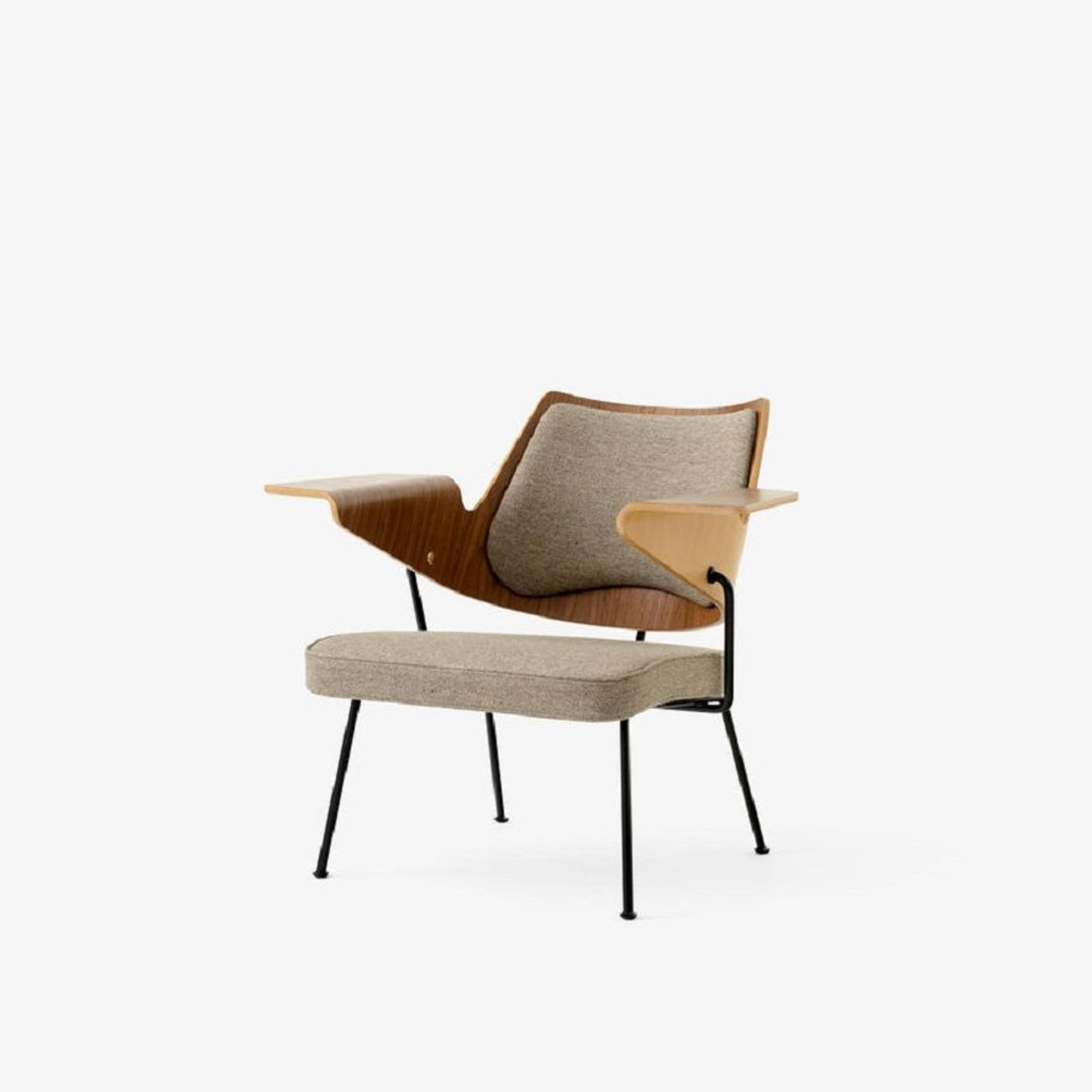 RFH Lounge Chair RD8 | ArchiPro NZ