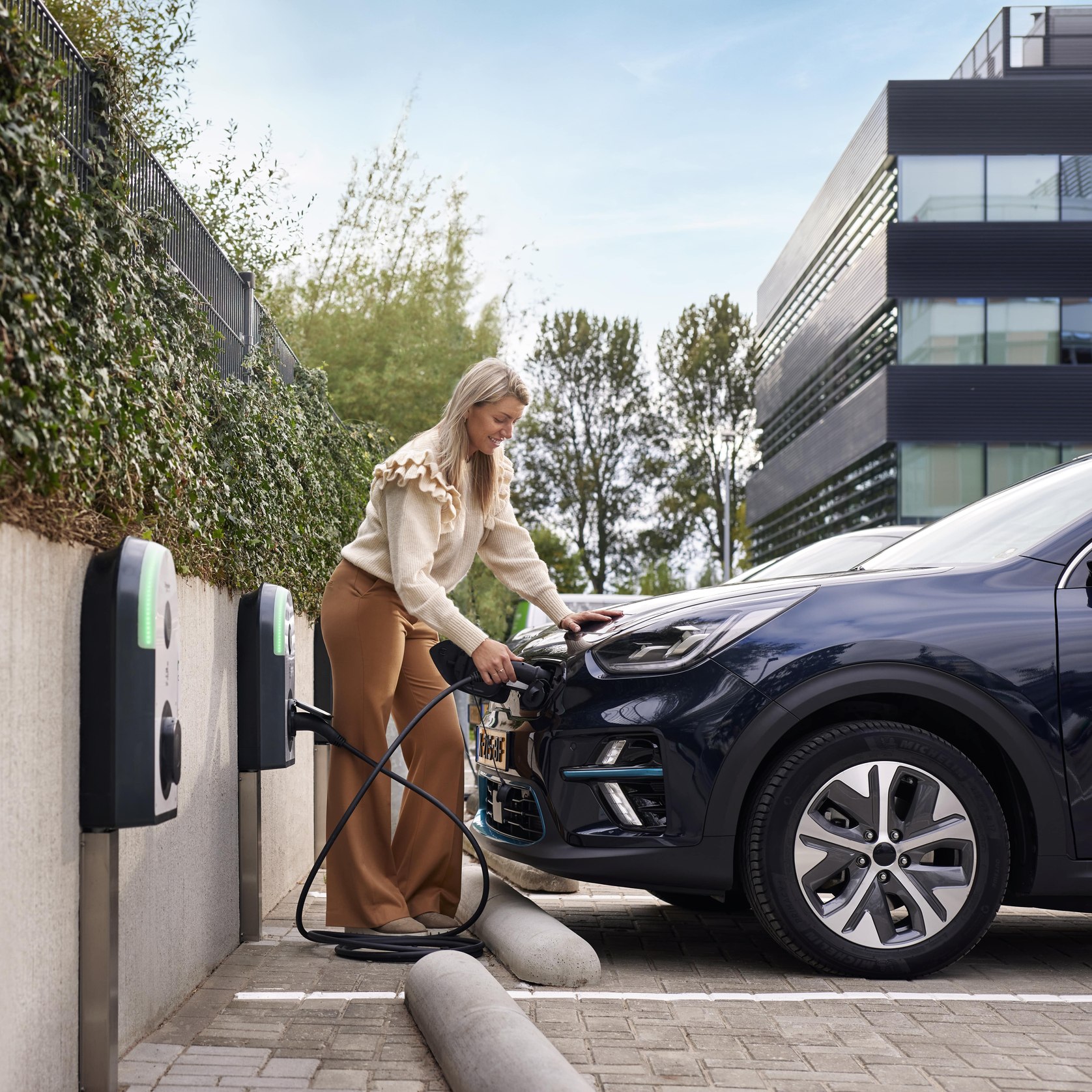 EVlink Pro AC - Electrical Vehicle Charging | ArchiPro NZ