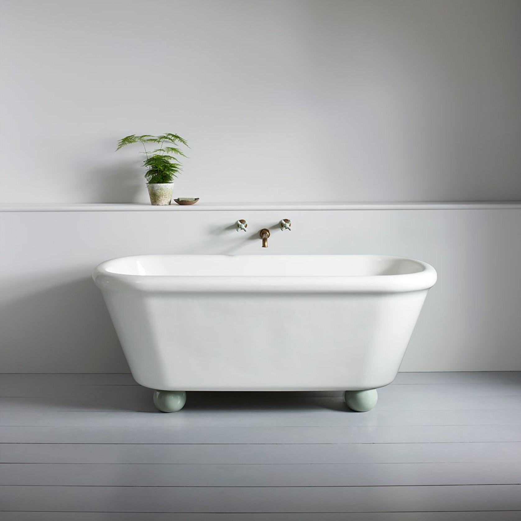 Rockwell Bath with Feet | ArchiPro NZ
