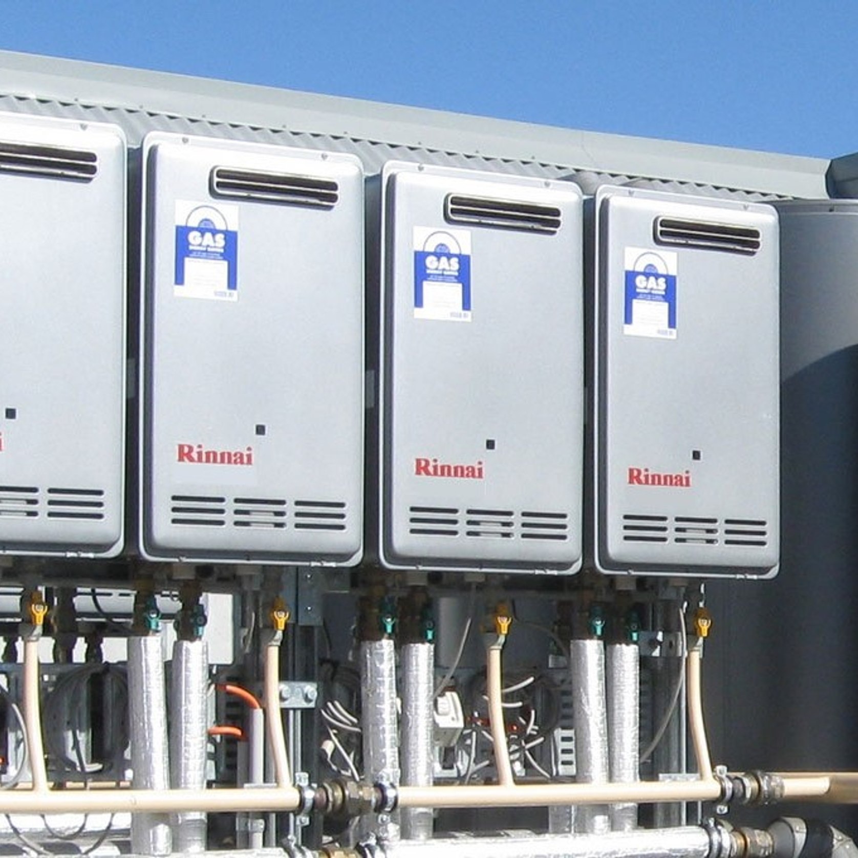 Rinnai INFINITY HD250 & HDi200 Gas Hot Water | ArchiPro NZ