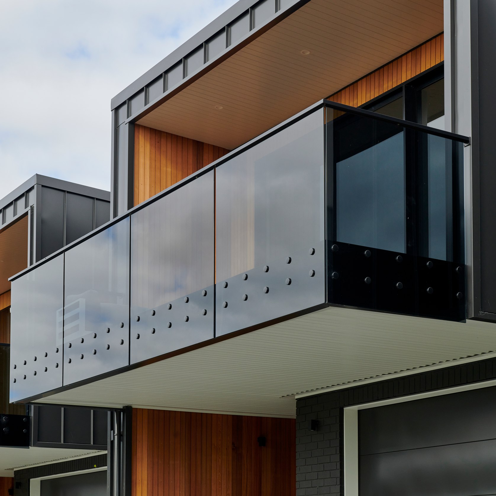 Arena-Points Frameless Glass Balustrade | ArchiPro NZ