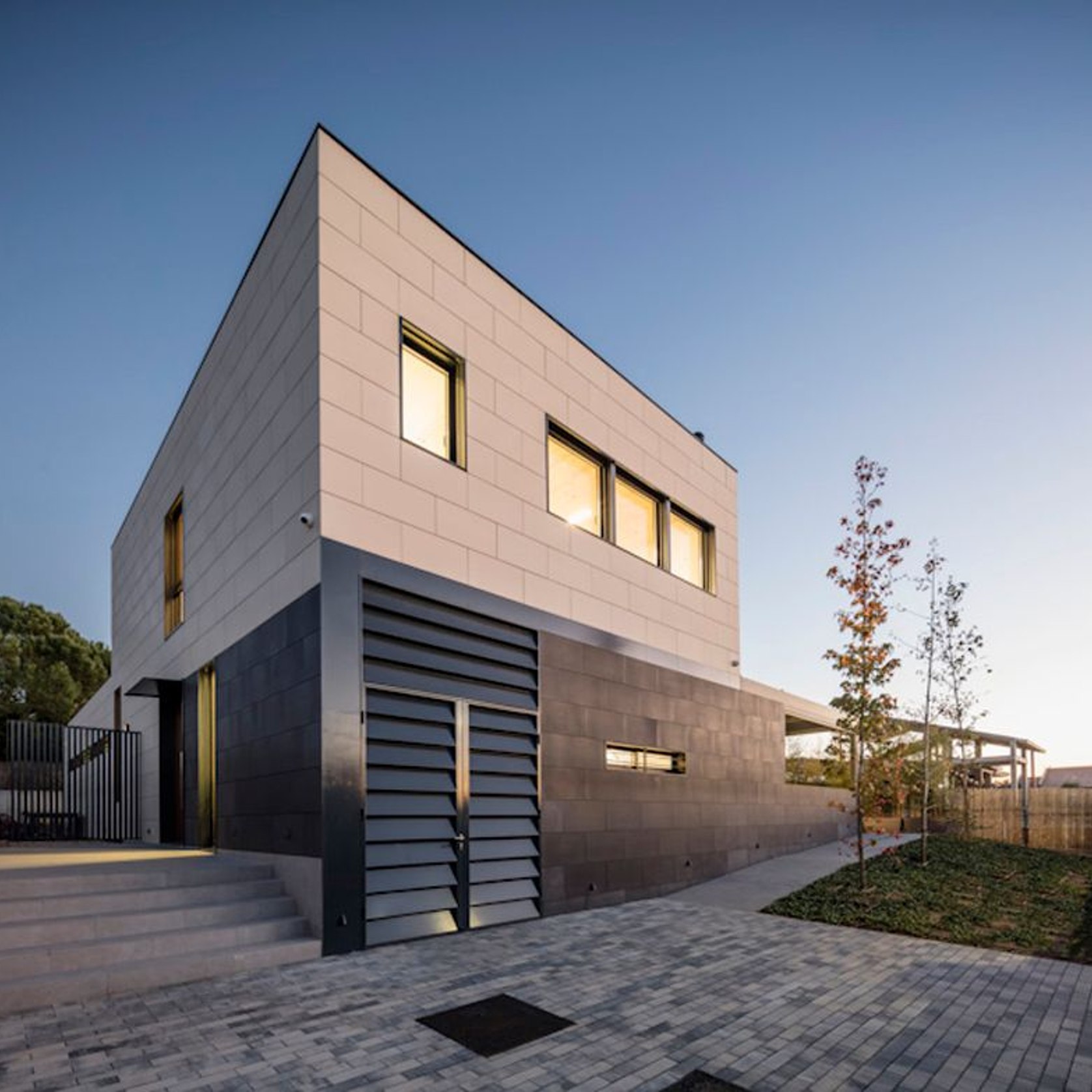 Frontek Porcelain Facades | ArchiPro NZ