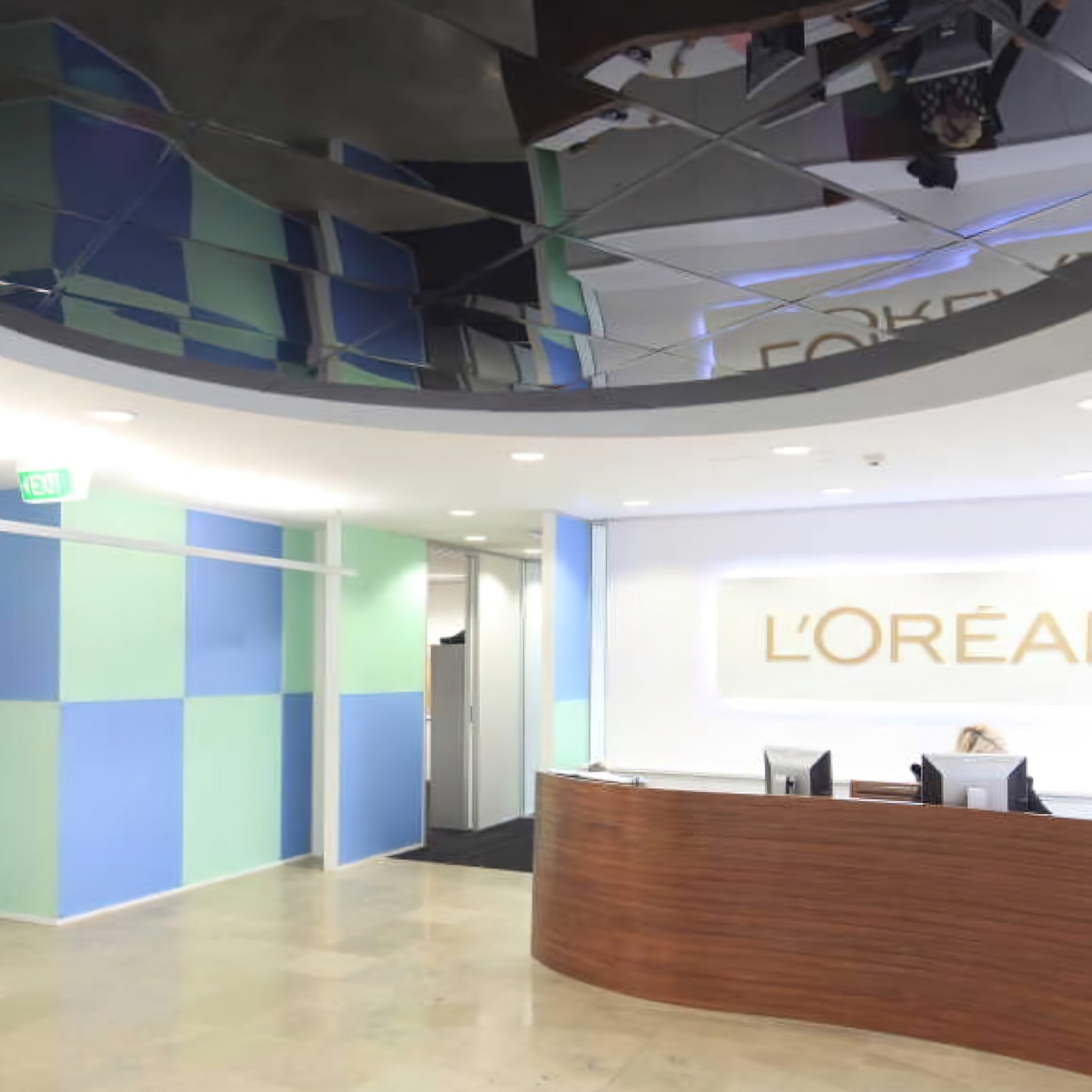 Lucent® LED Black | White Signage Lighting | ArchiPro NZ