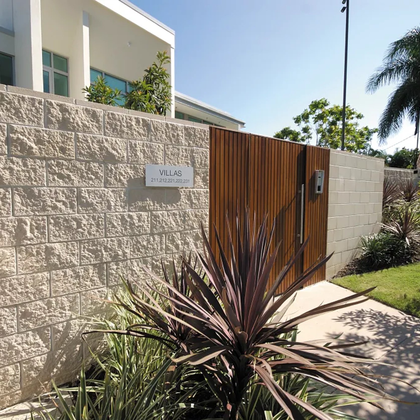 GB Split Face | Limestone | ArchiPro NZ