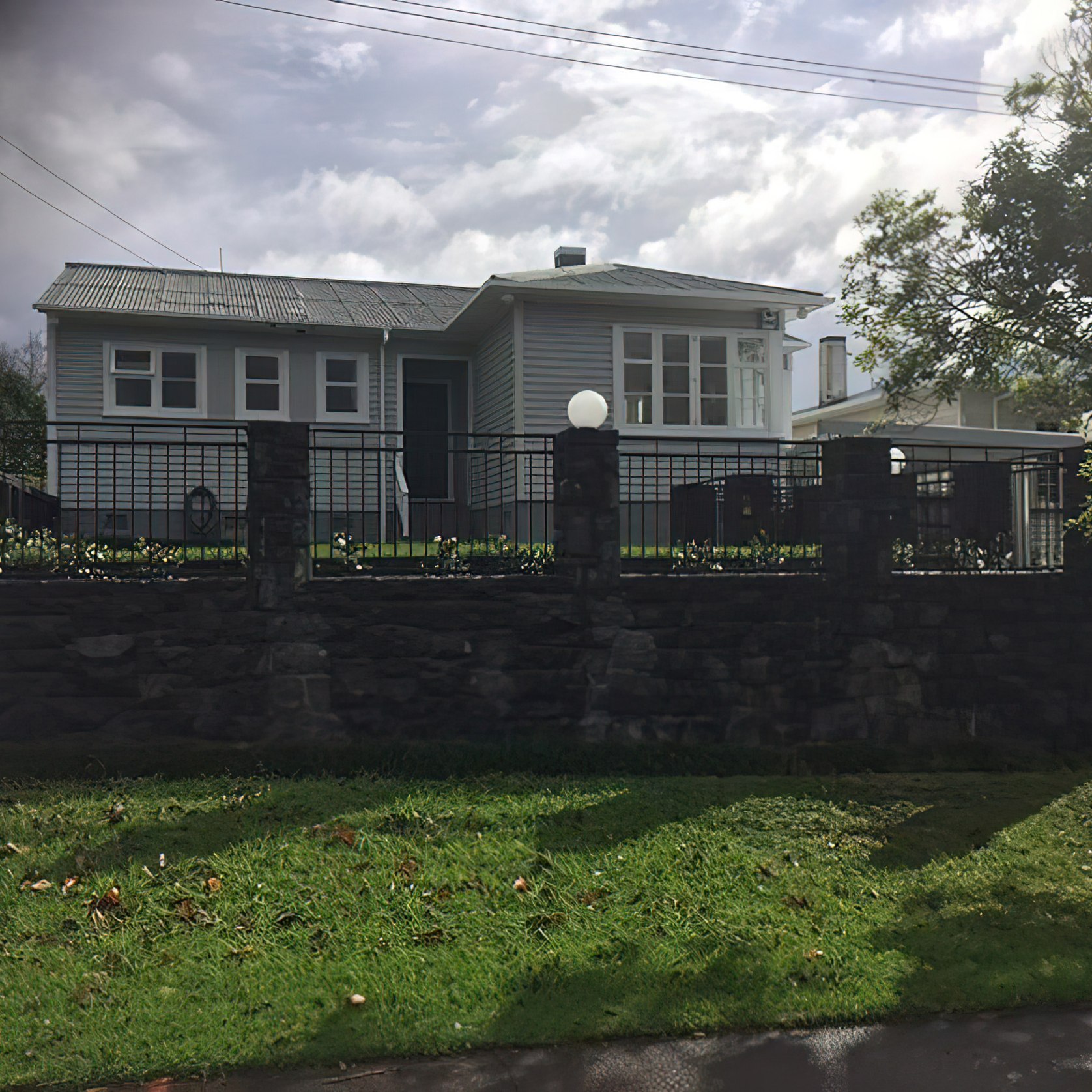 Manor - Tubular Garden & Residential Fence | ArchiPro NZ