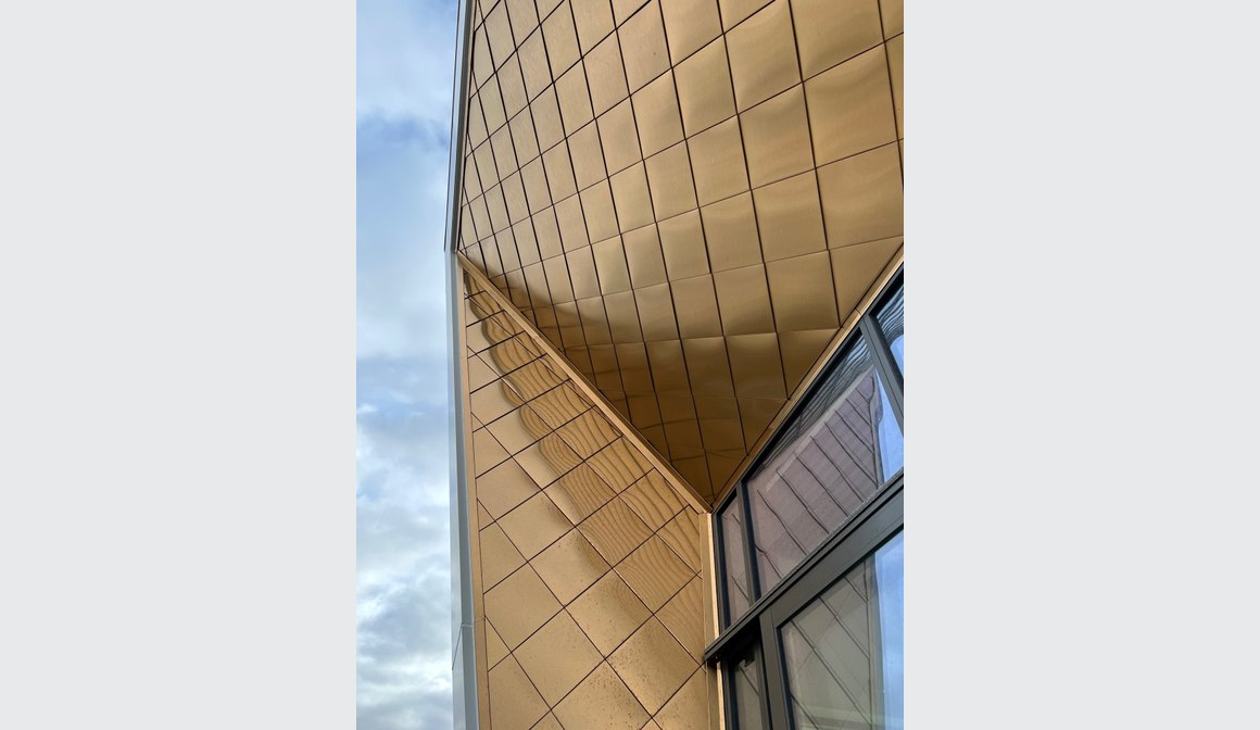 PVD (Ti-coated) Stainless Steel Ambro Metals | ArchiPro NZ