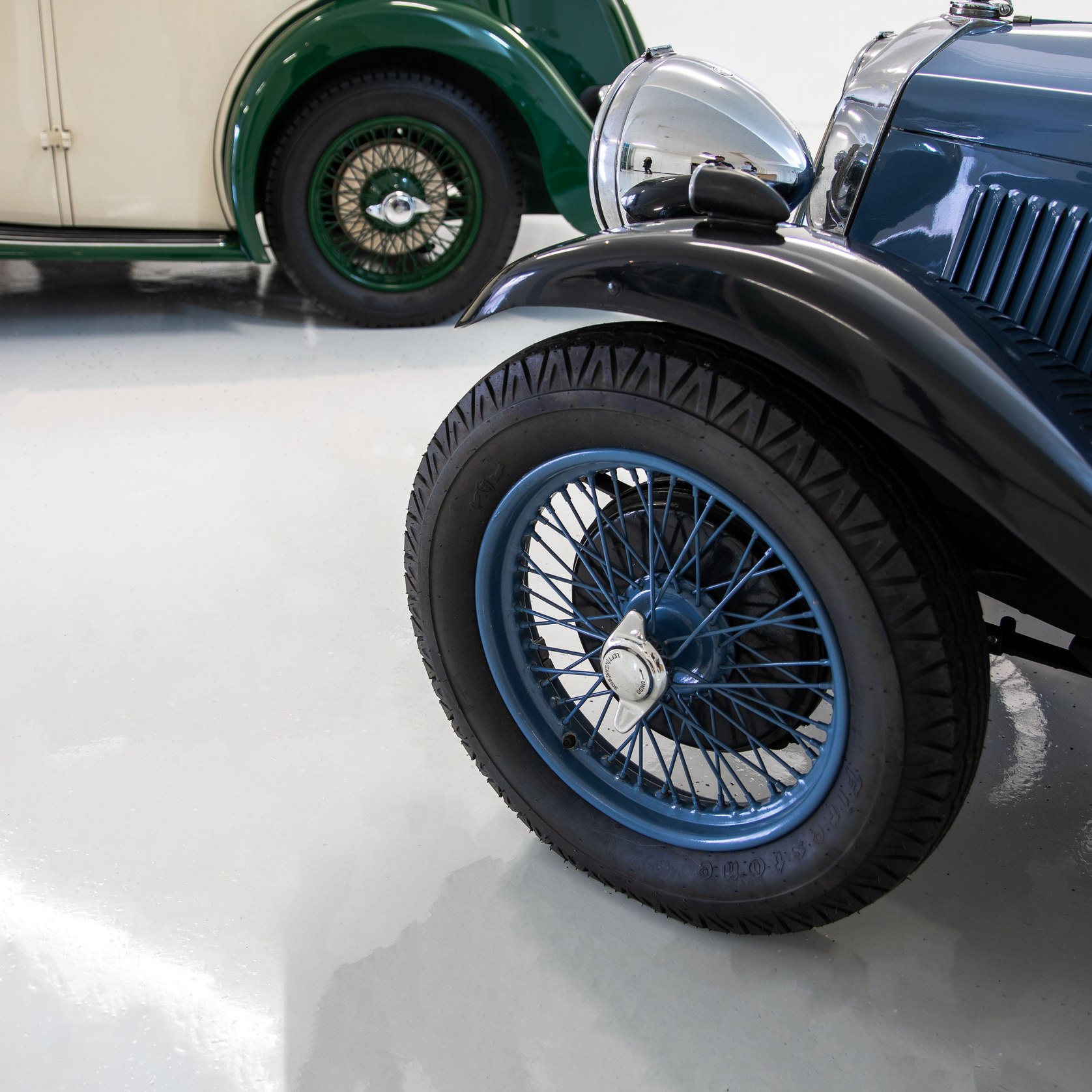 Dulux Avista Internal Flooring Waterbased Epoxy Kit | ArchiPro NZ