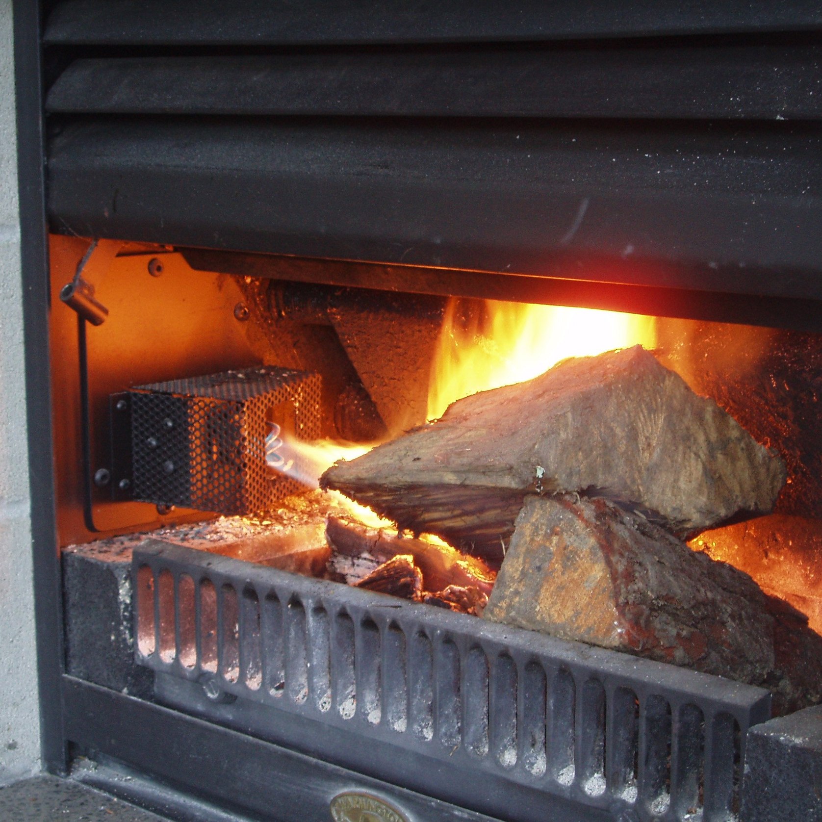 Warmington | Gas Log Lighters & Rail Burners | ArchiPro NZ