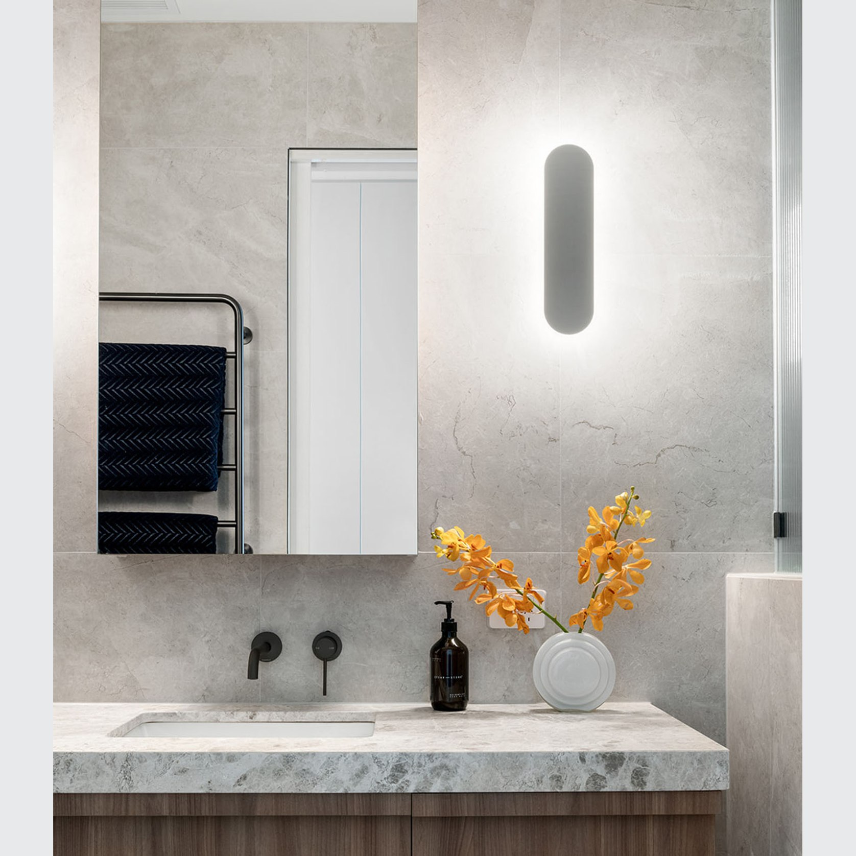 Shadow Long Wall Light | ArchiPro NZ