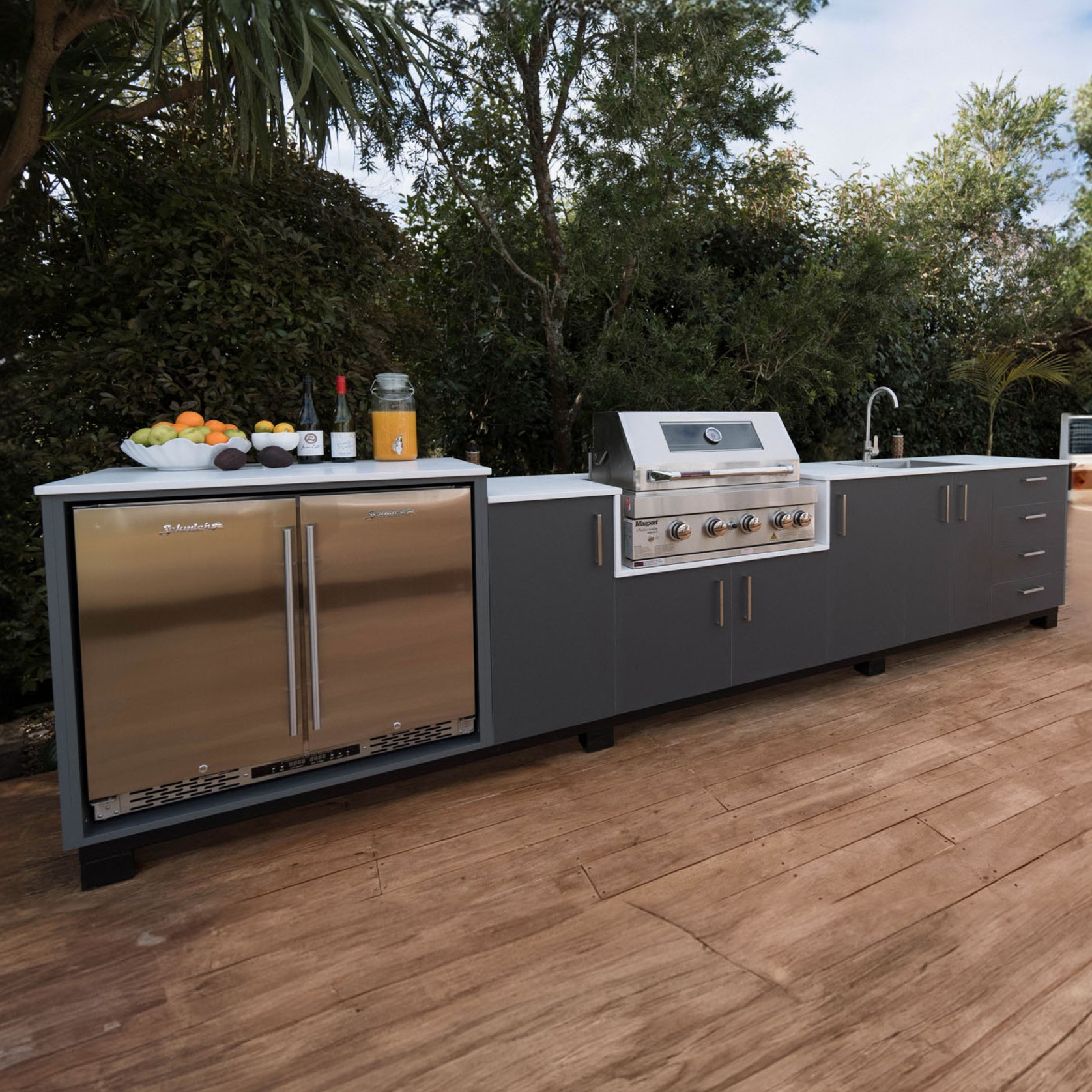Large Outdoor Kitchen | ArchiPro NZ