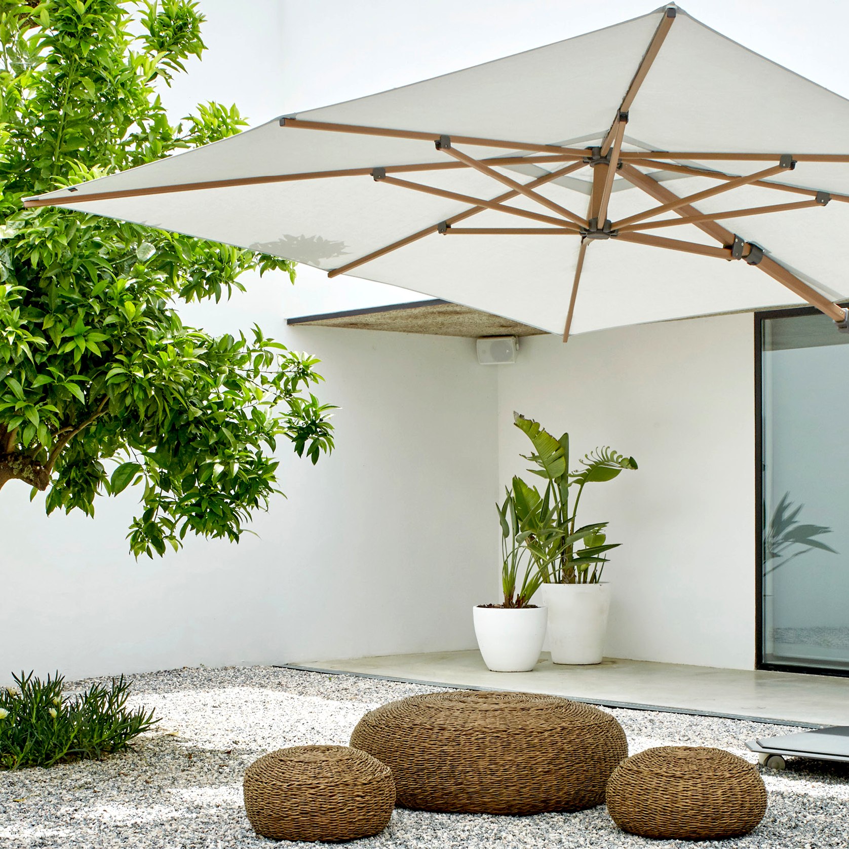 Lux 301 Outdoor Umbrella | ArchiPro NZ