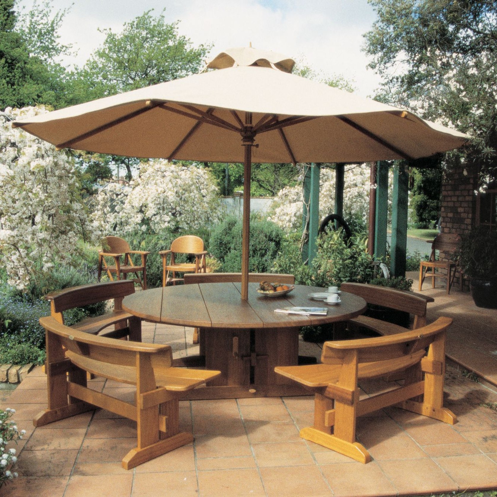 Round Table Suite 2100 | ArchiPro NZ