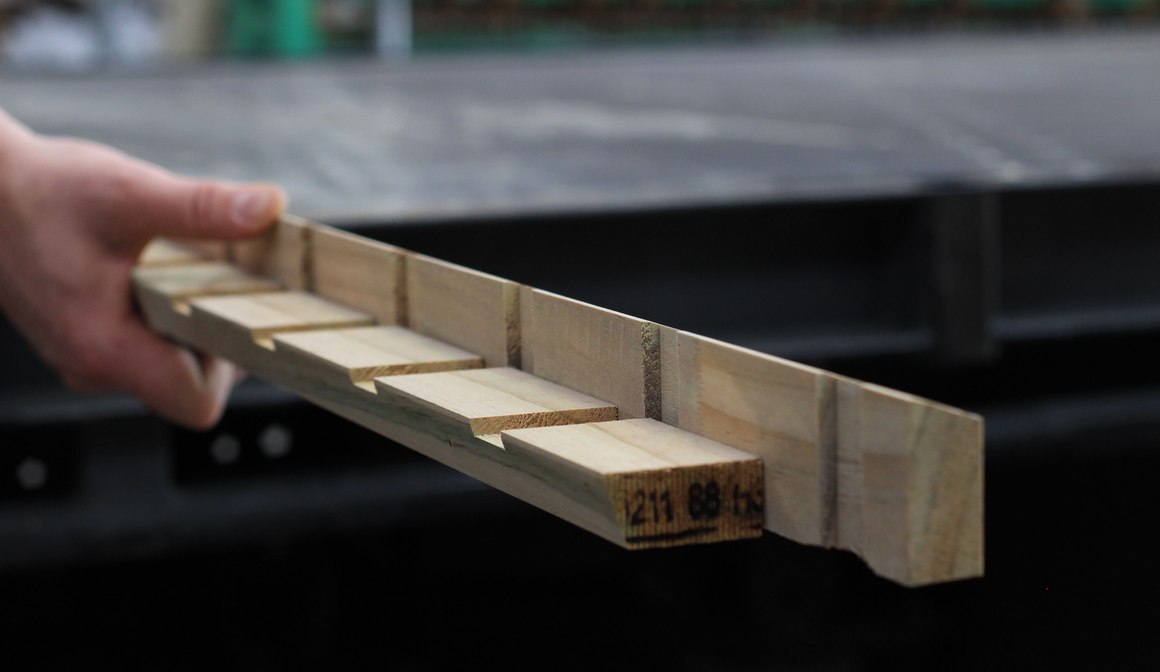 EB6 Castellated Timber Cavity Batten | ArchiPro NZ