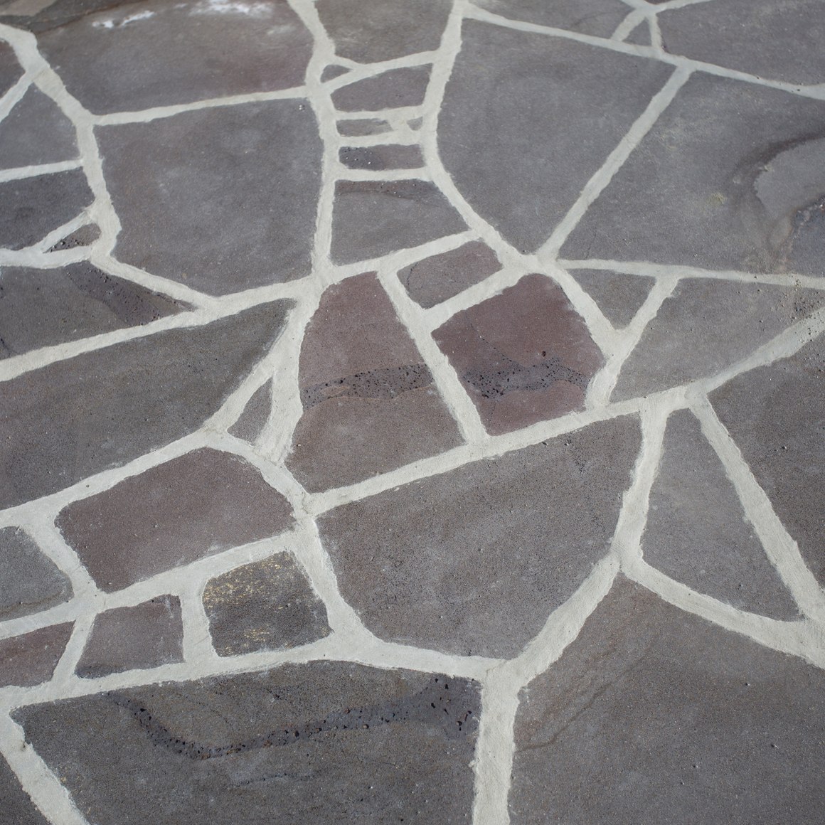 Bluestone Crazy Paving | ArchiPro NZ