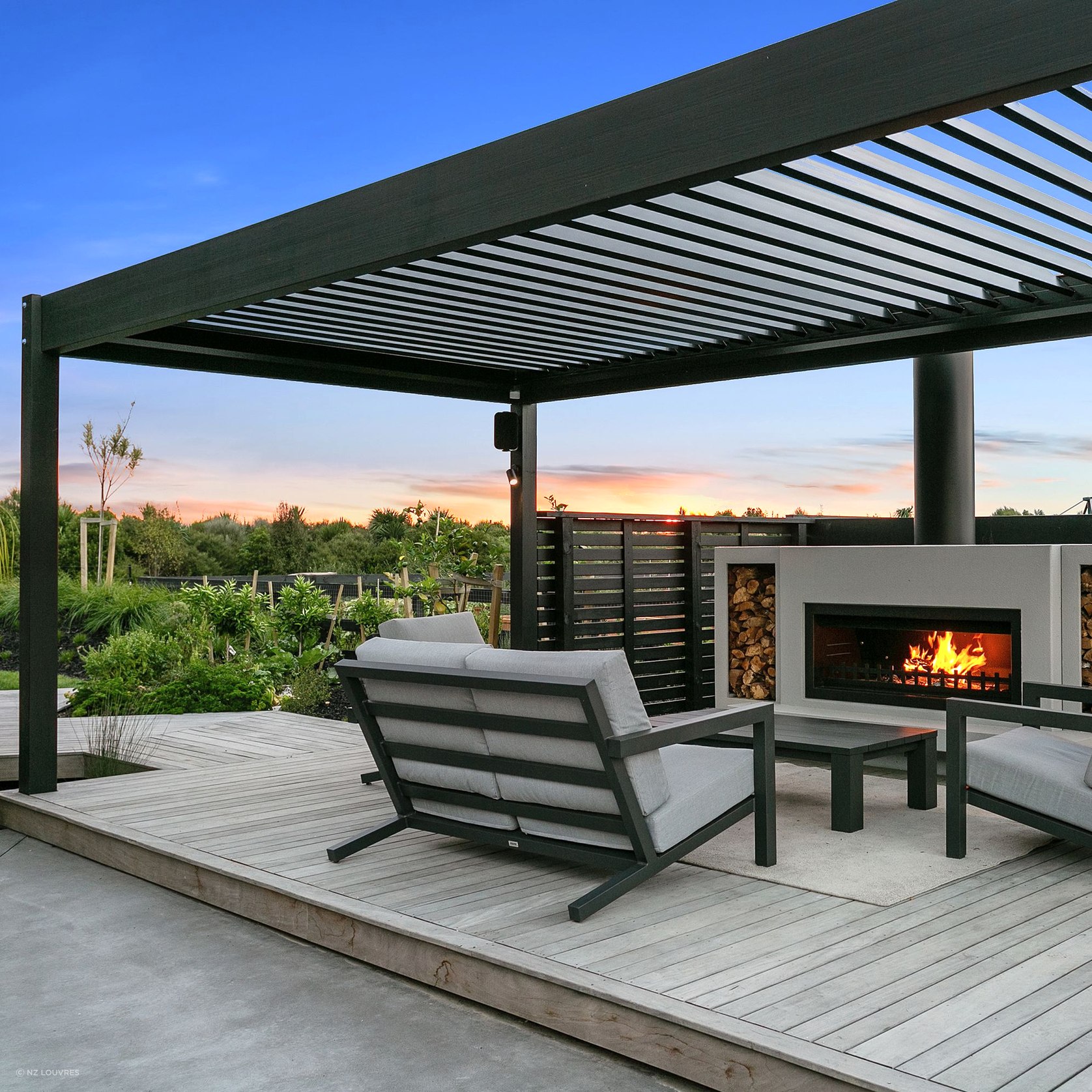 Free Standing Opening Louvre Roof | ArchiPro NZ