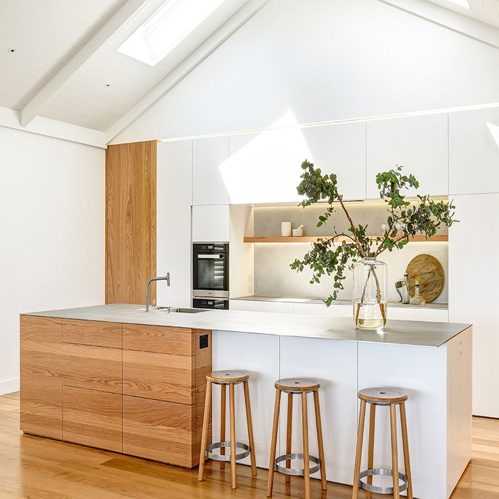 silverTouch Stainless Steel Surface | ArchiPro NZ