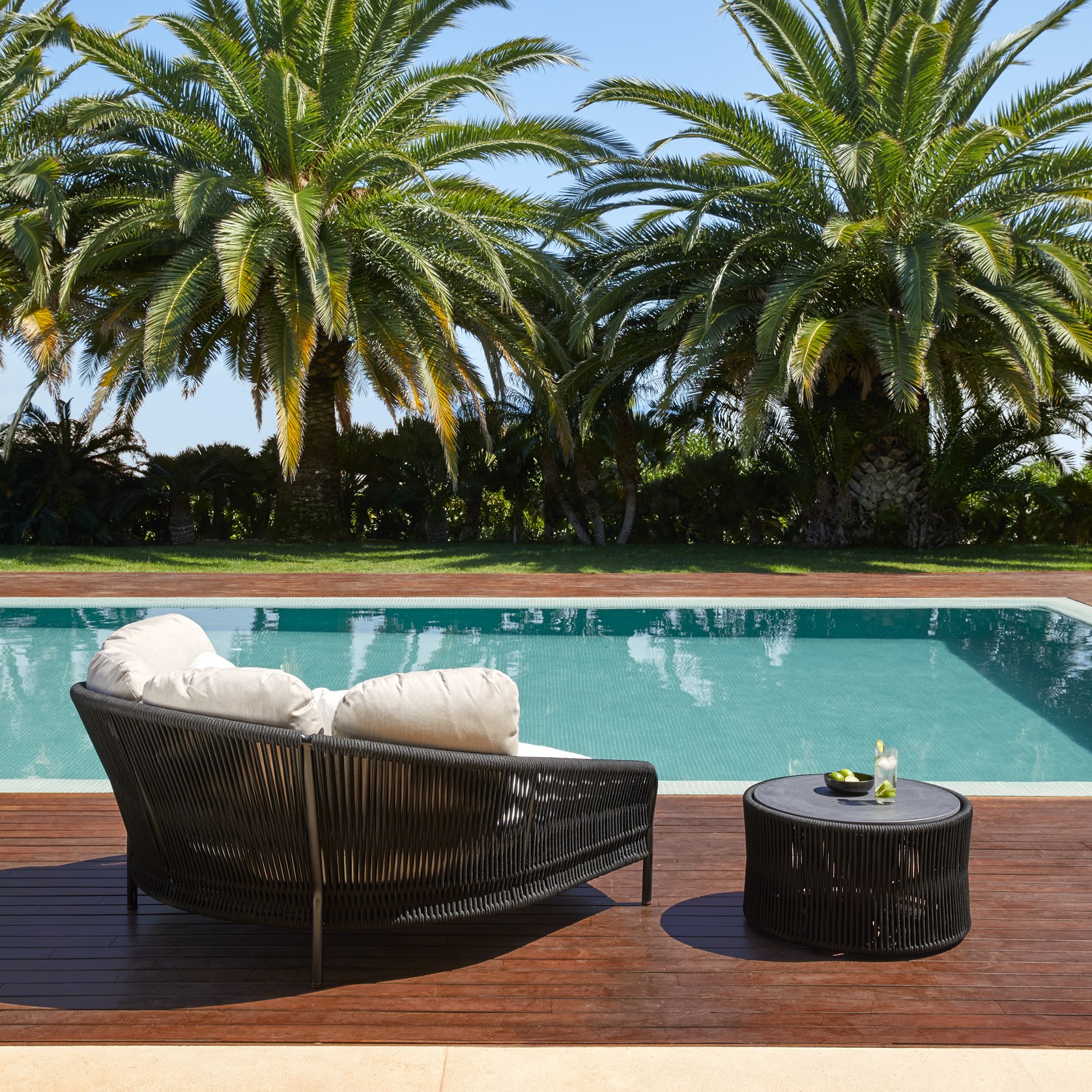 Weave Round Sunbed By Point | ArchiPro NZ