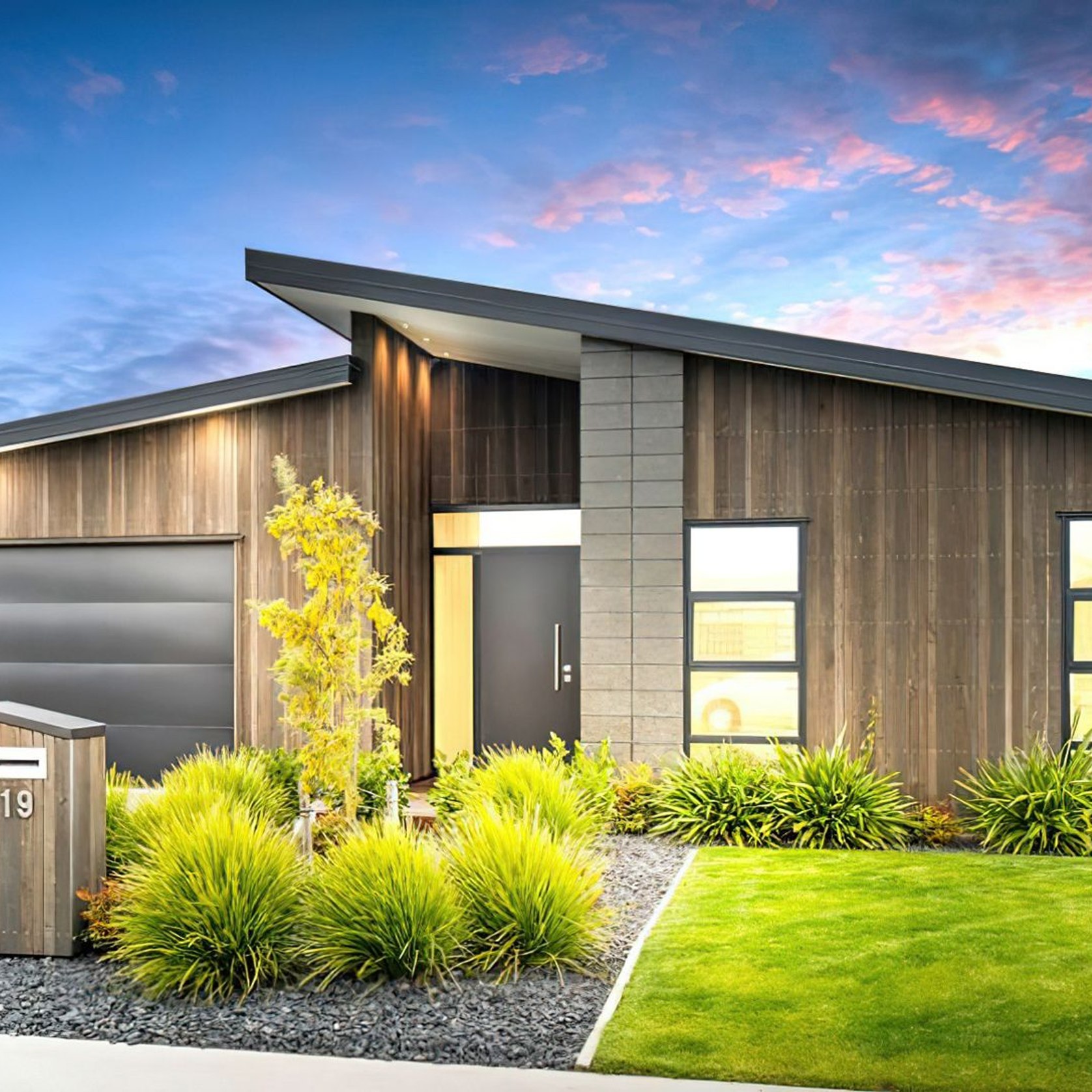 Cladding | Sawn face – smokey grey oil/tint | ArchiPro NZ